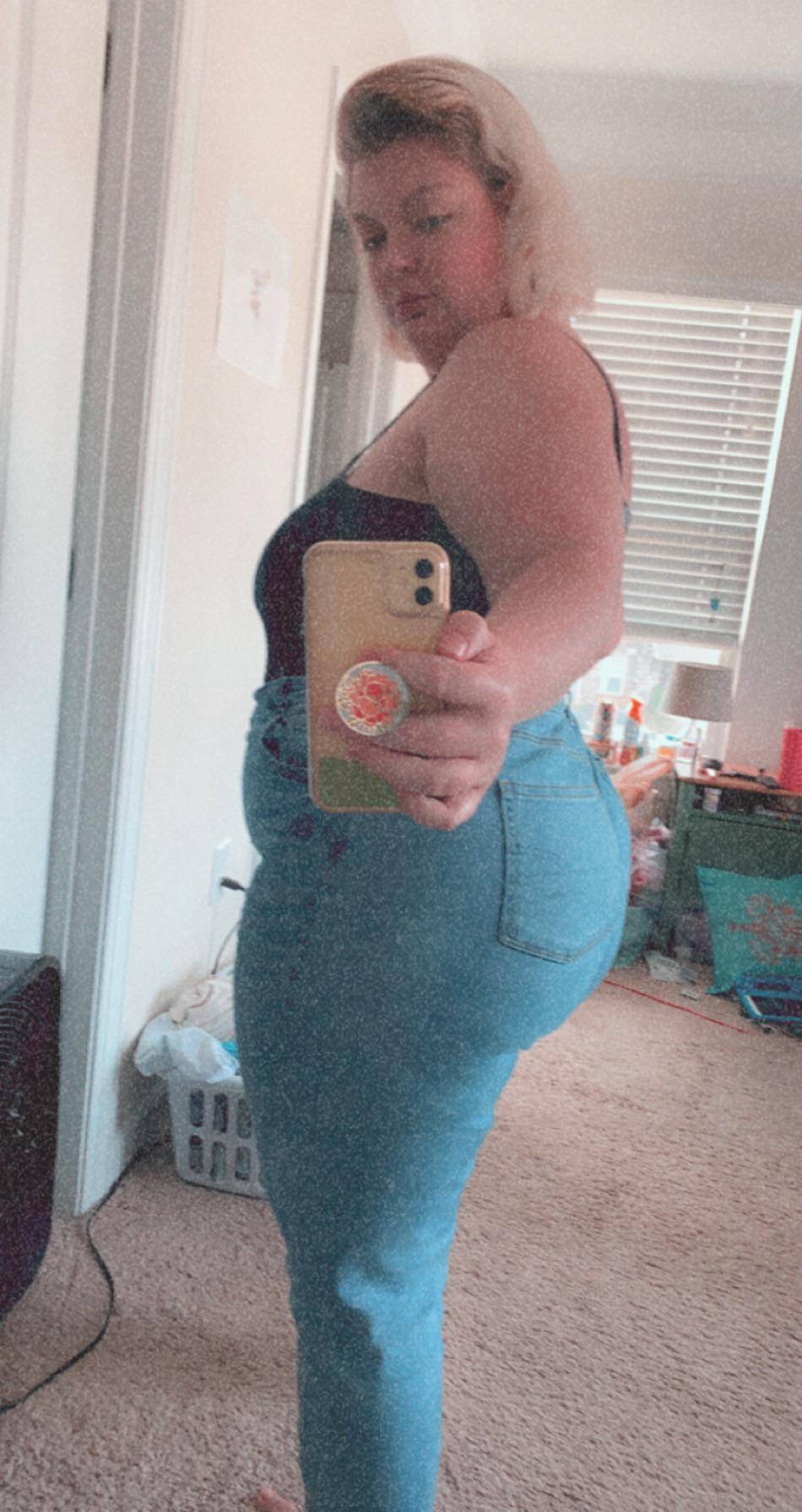 Just a little booty shot | Scrolller