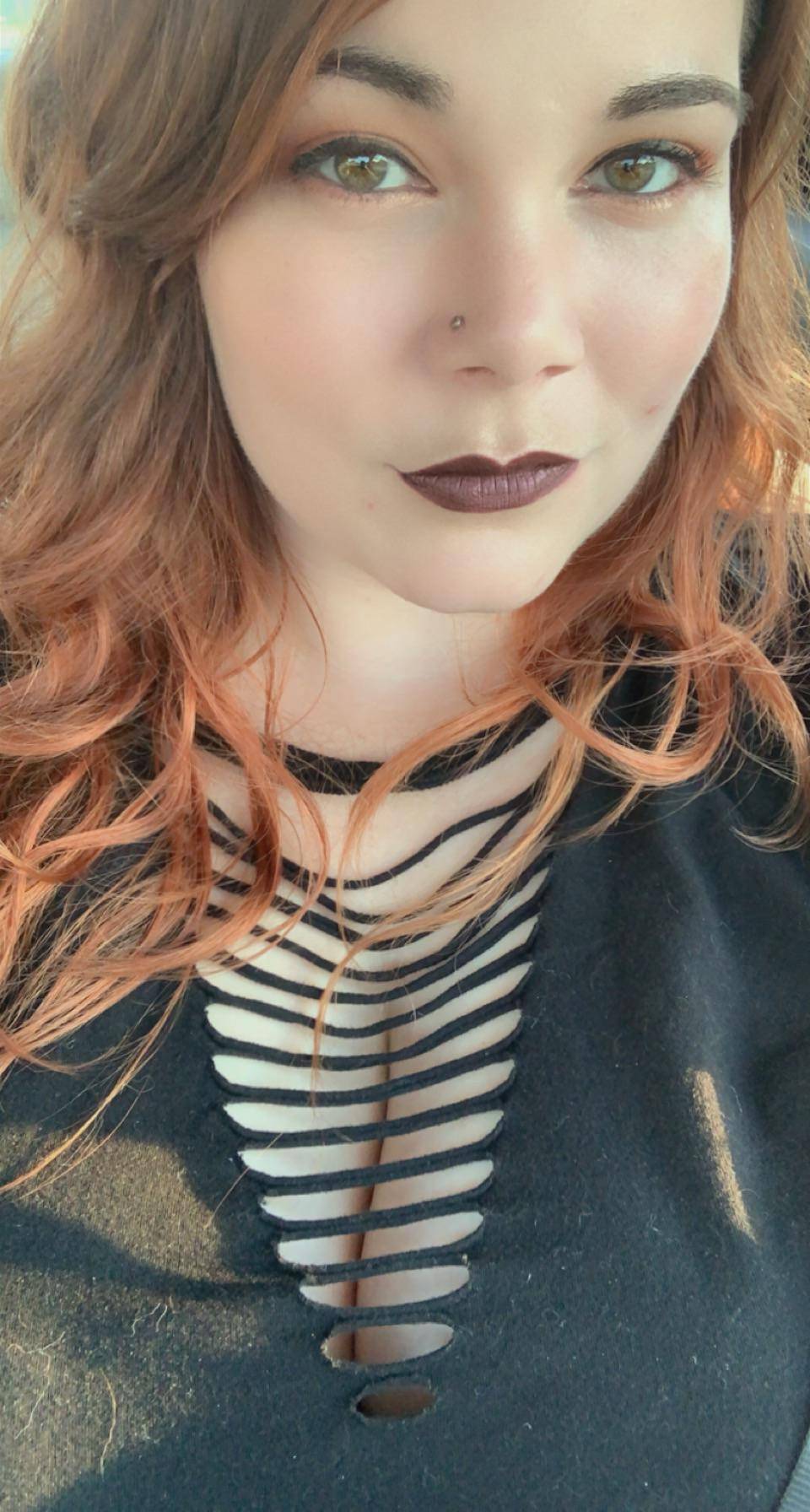 Just a little peek 🖤 | Scrolller