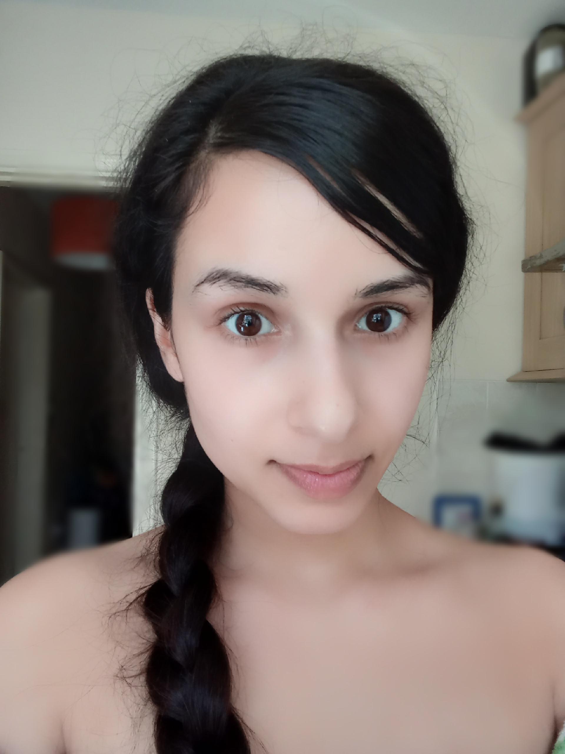 Just a simple selfie 💓 | Scrolller