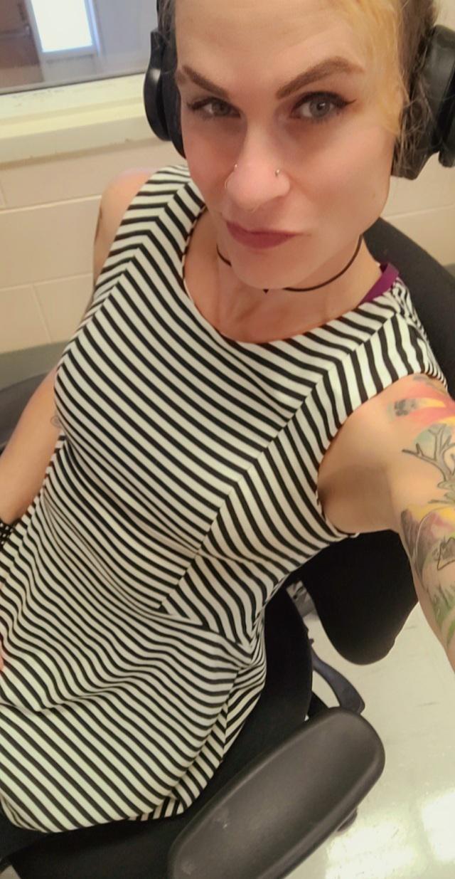 Just being a hot teacher | Scrolller