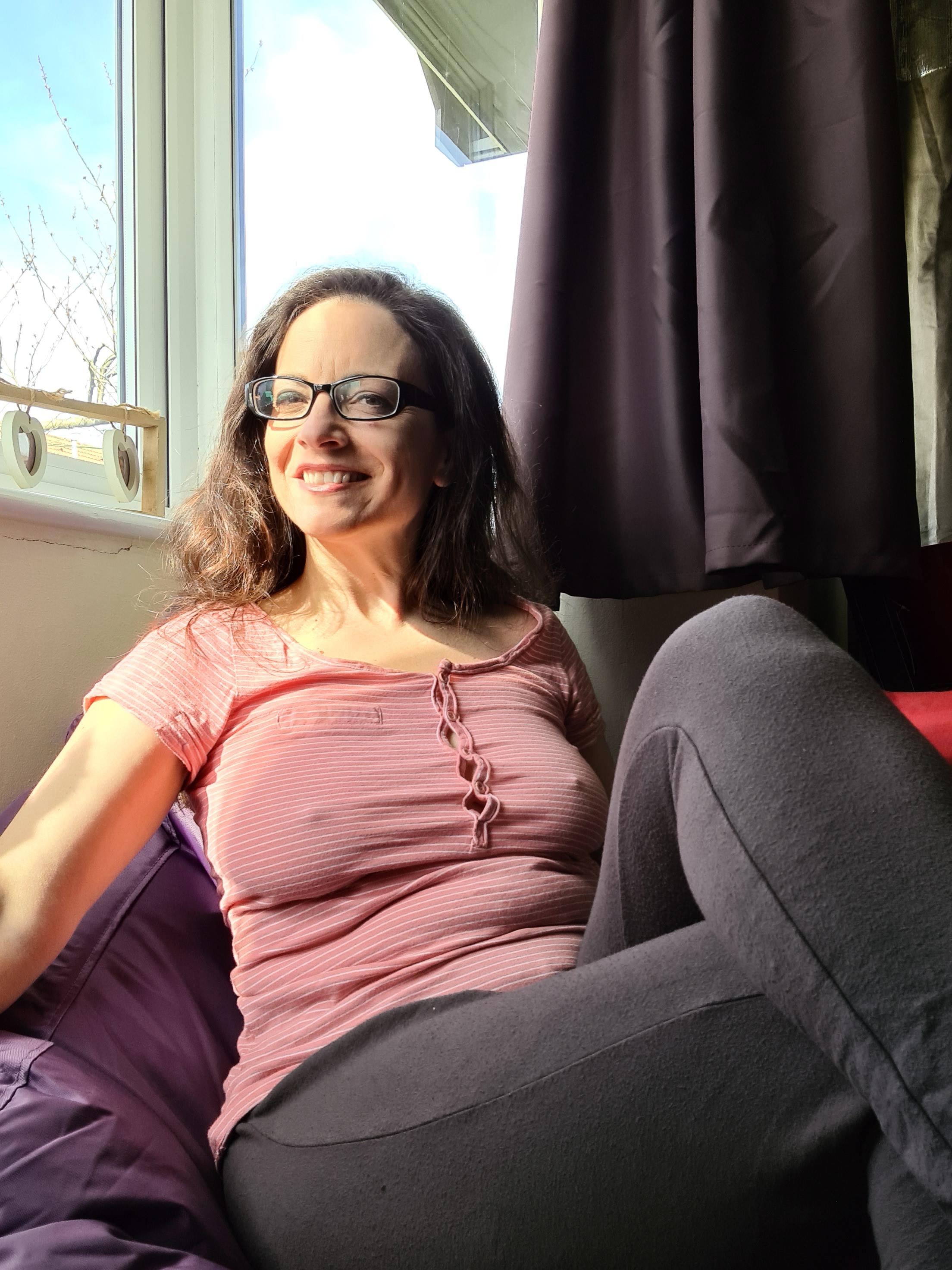 Just chilling | Scrolller