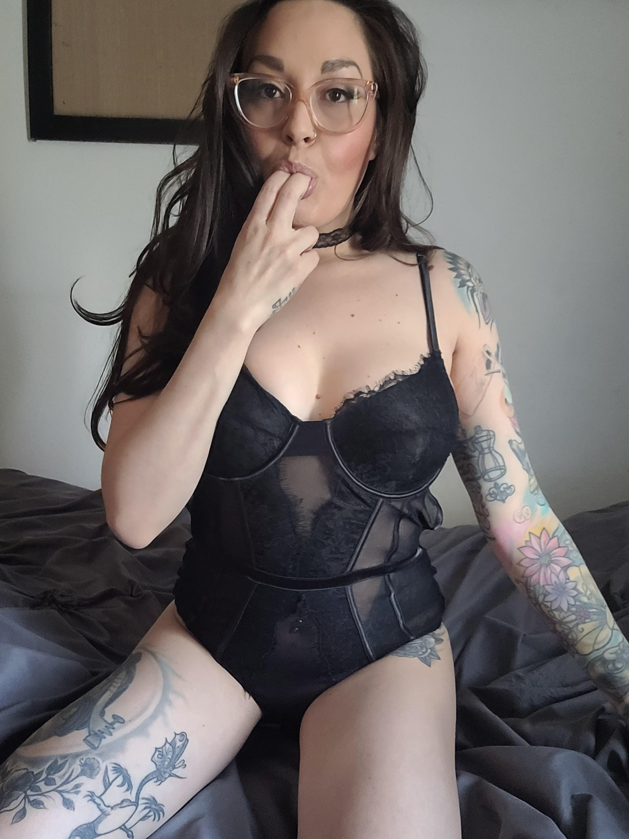 Just cleaning up | Scrolller