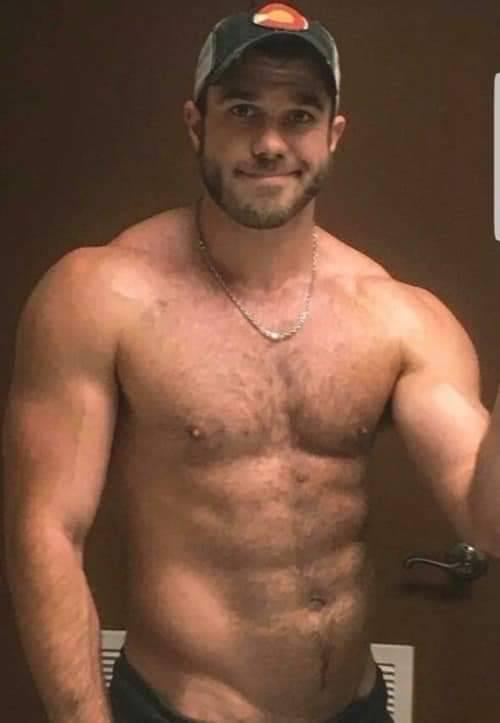 Just enough | Scrolller