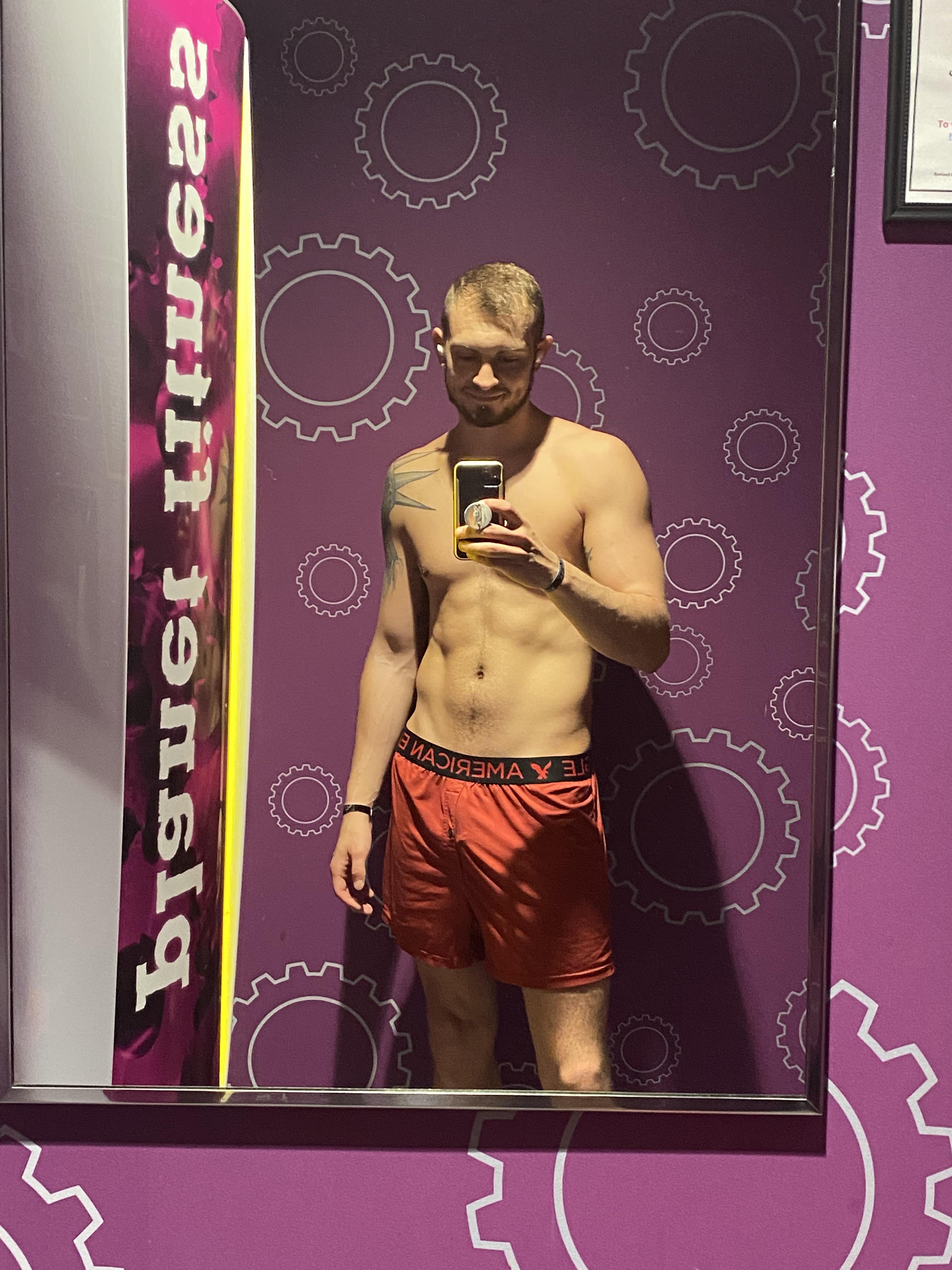 Just finished a killer workout 💁🏽‍♂️ | Scrolller