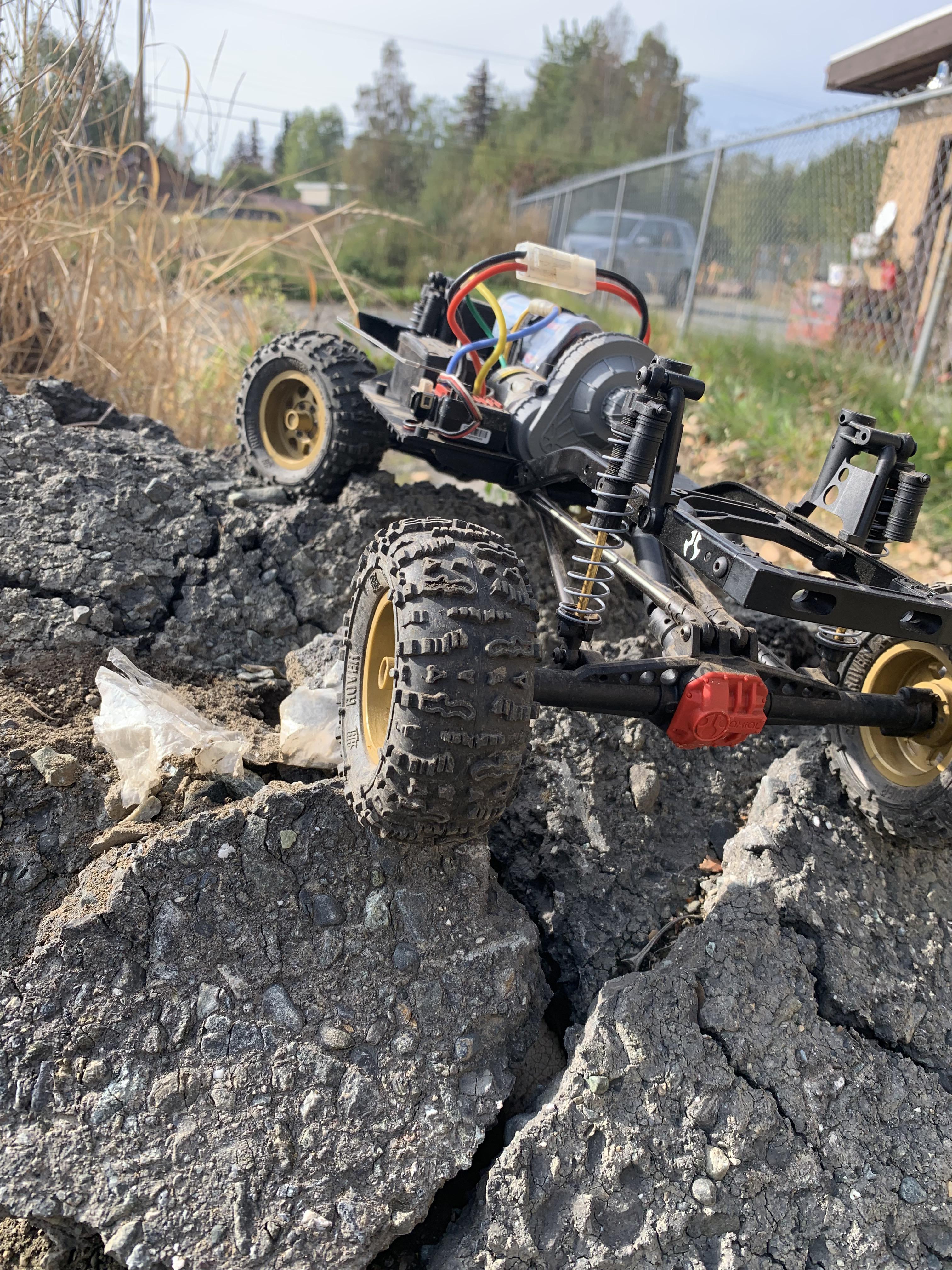 Just finished my first crawler build, got impatient and couldn’t resist the calling | Scrolller