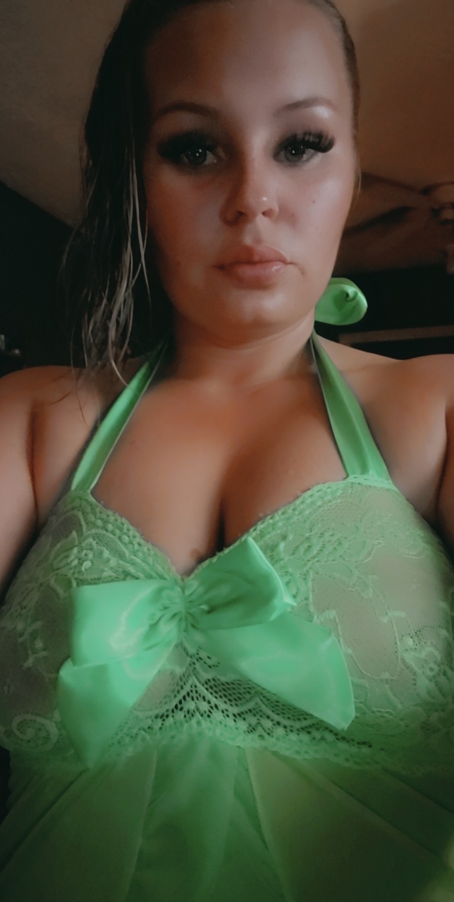 Just got a new outfit whatcha think | Scrolller