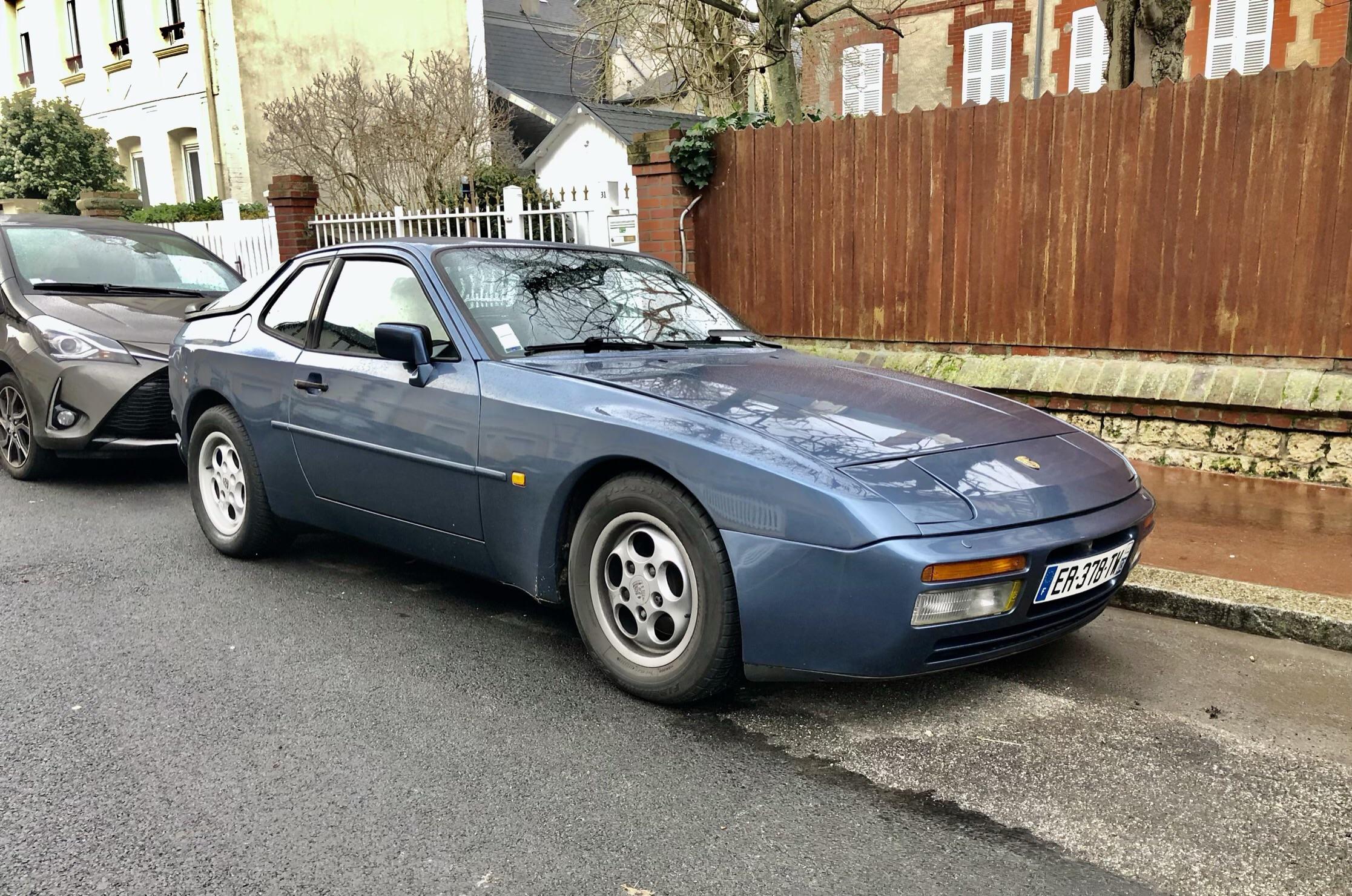Just joined the sub, here is my 1989 944 turbo S | Scrolller