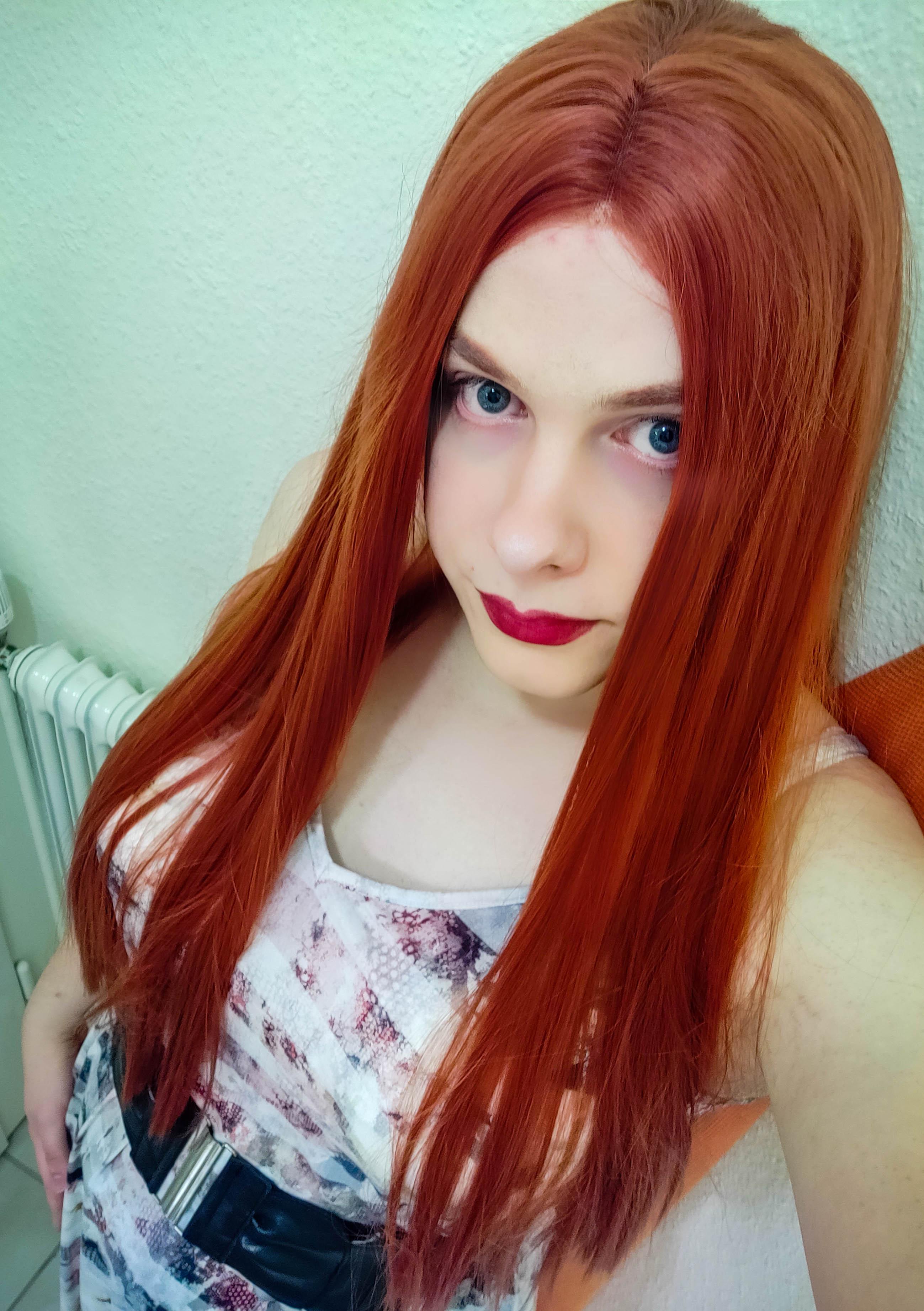 Random bathroom wall selfie | Scrolller