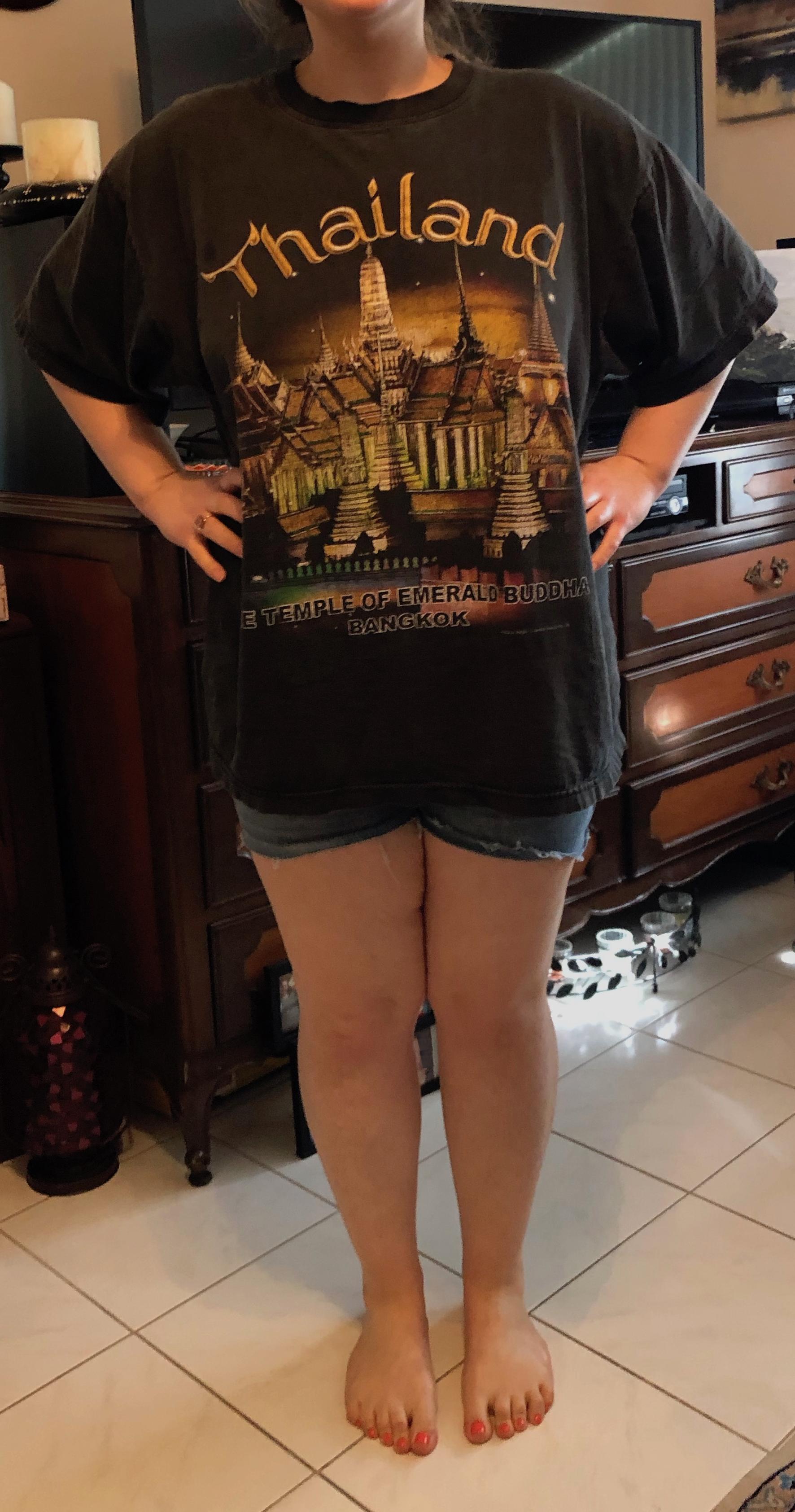 Just lounging around the house, showing off my feet | Scrolller