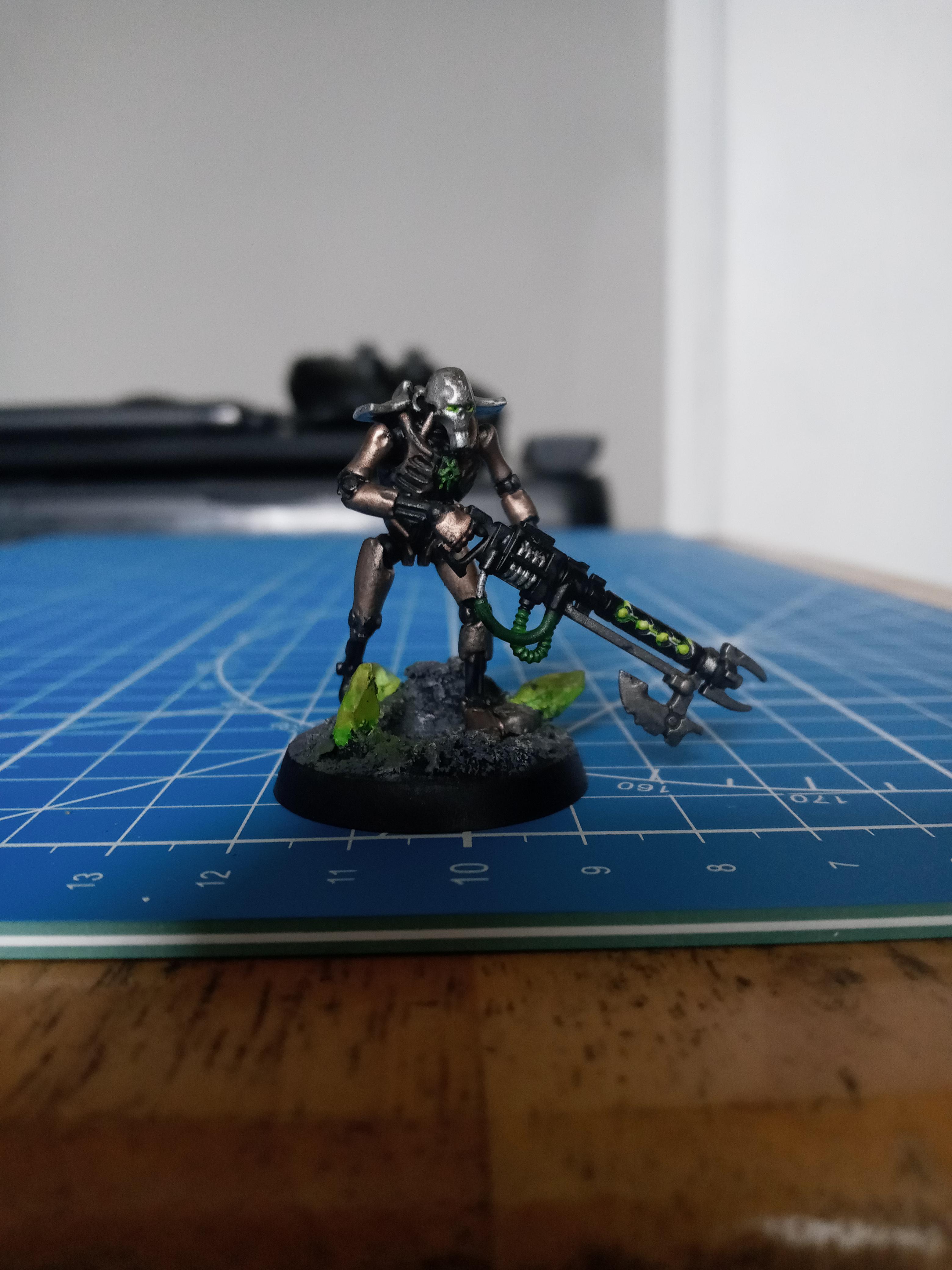 Just painted my first model. Necron warrior from the Elite edition starter set. | Scrolller