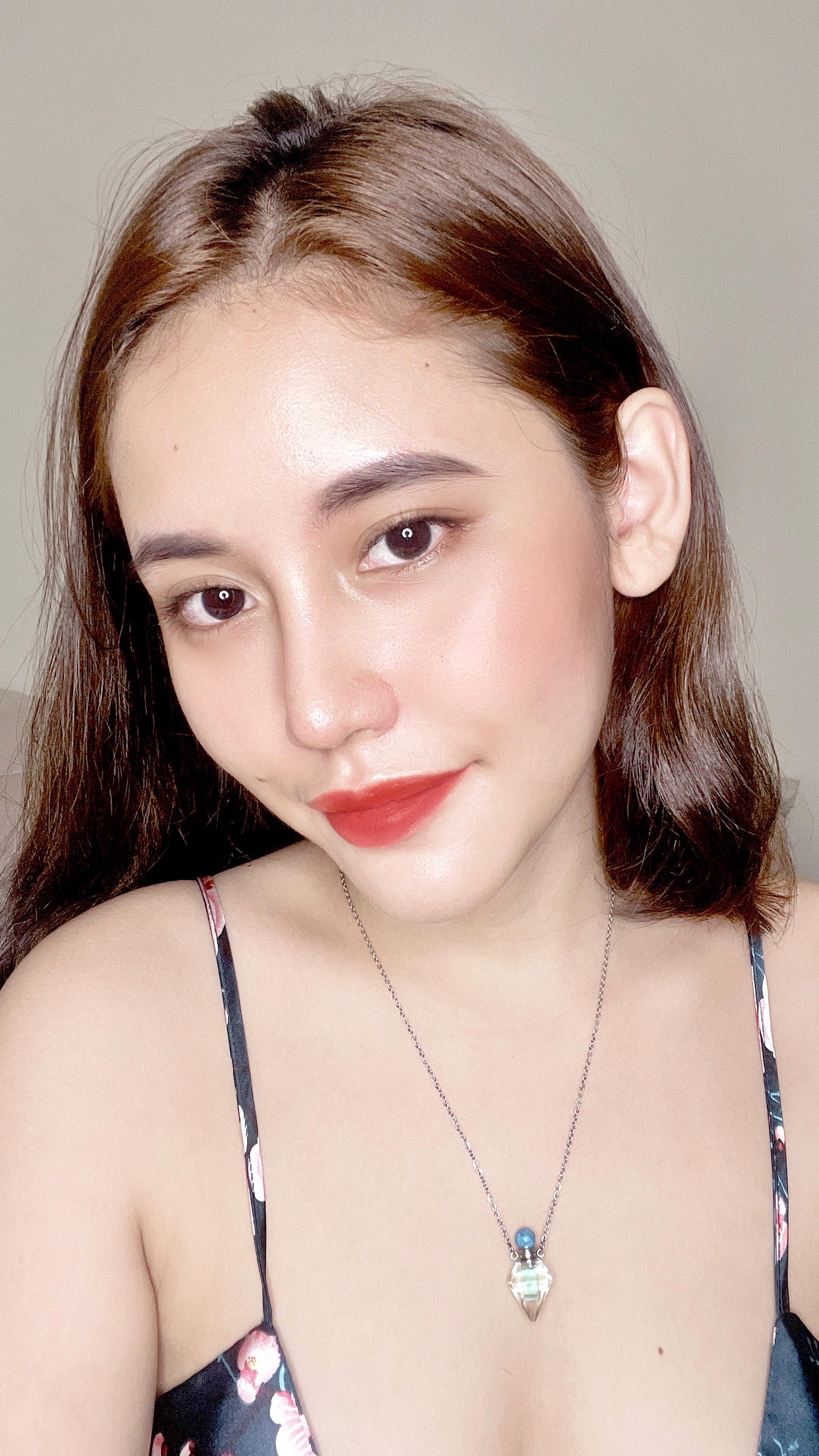 Just passing through 🌴🧚🏻‍♀️ | Scrolller