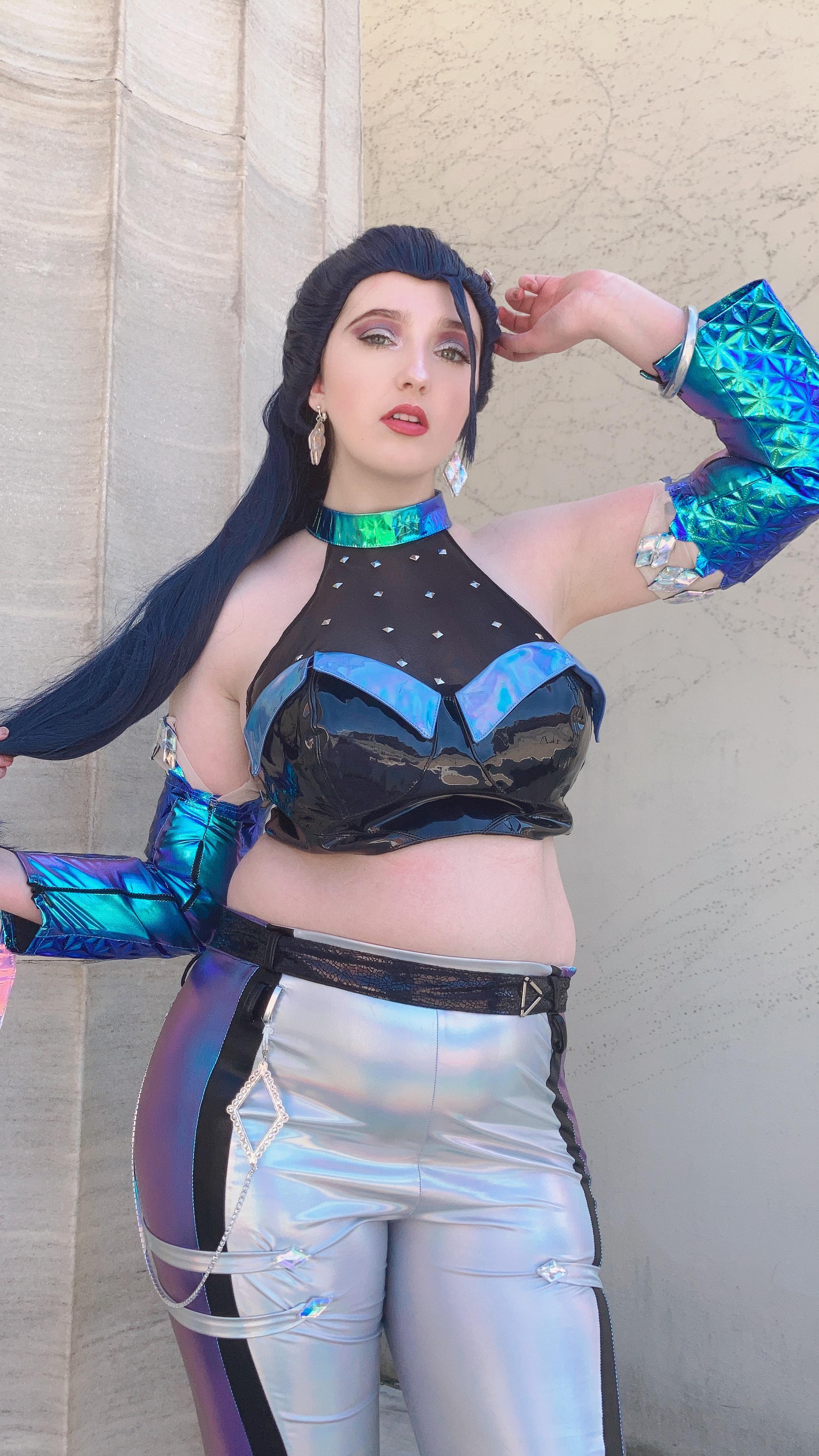 Kai’sa KDA Cosplay [self] | Scrolller