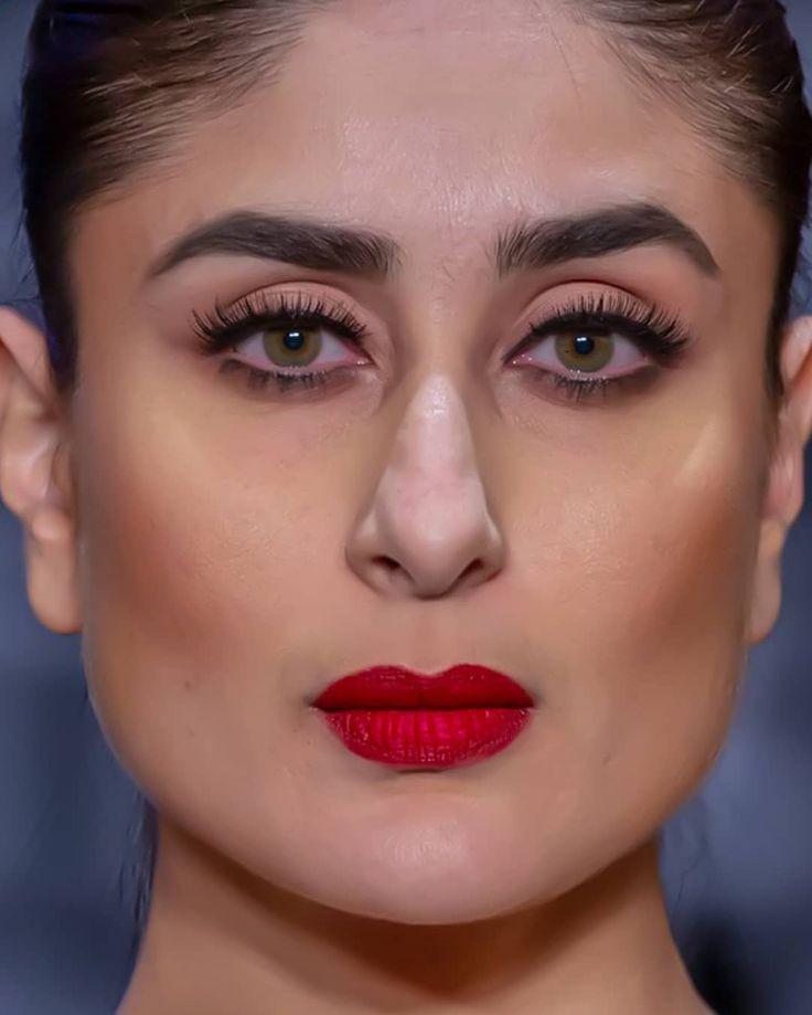 Kareena | Scrolller