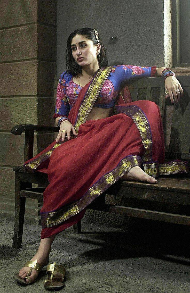 Kareena Mommy Waiting For Us💦💦 Scrolller