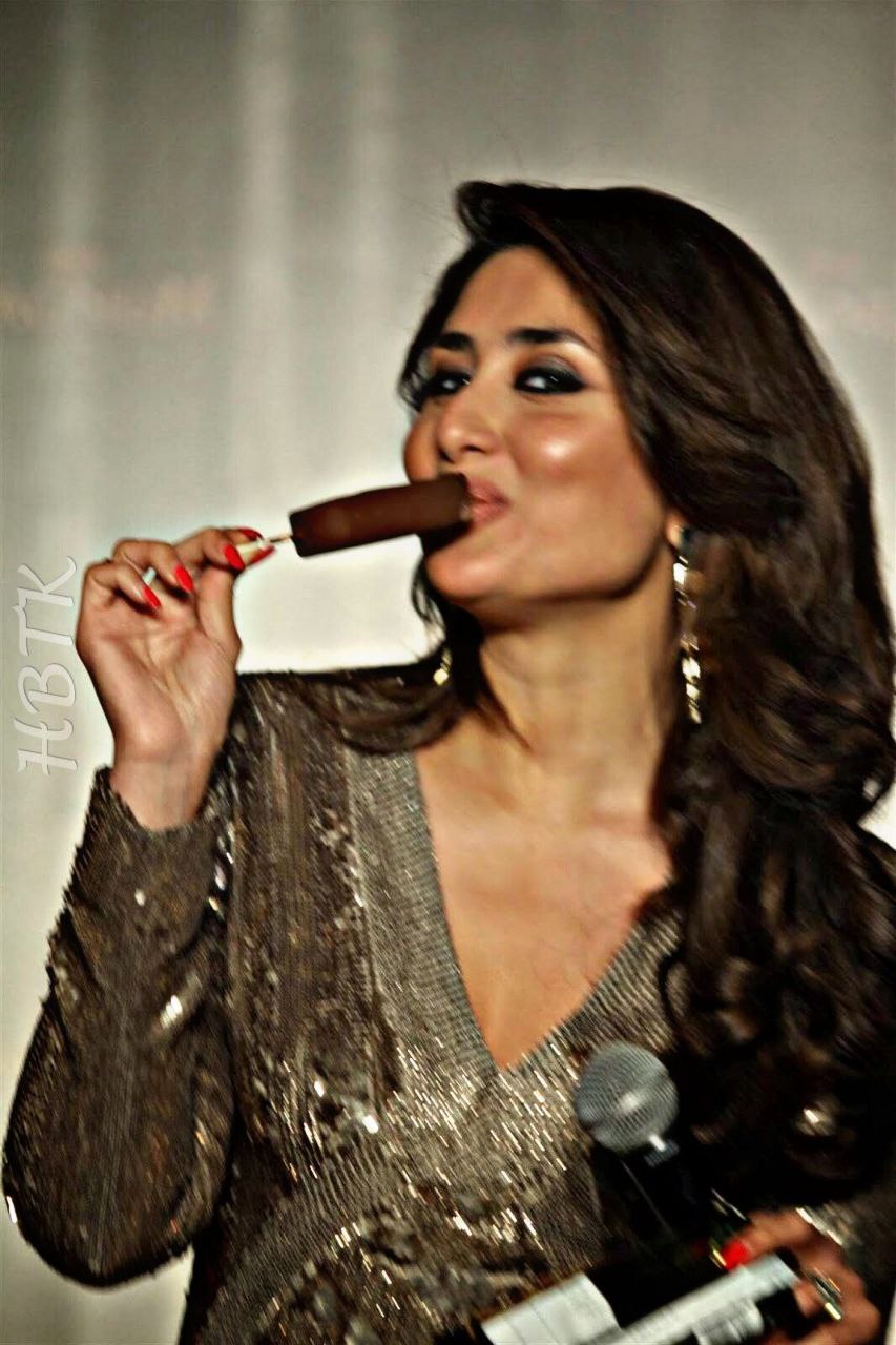 Kareena showing how to do it properly | Scrolller