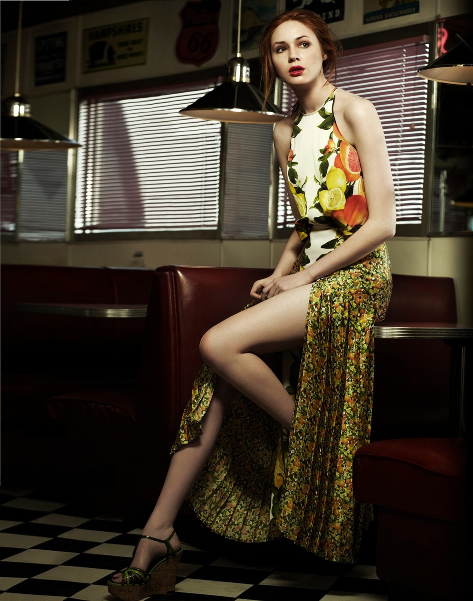Karen Gillan and her perfect legs have got me stroking. | Scrolller