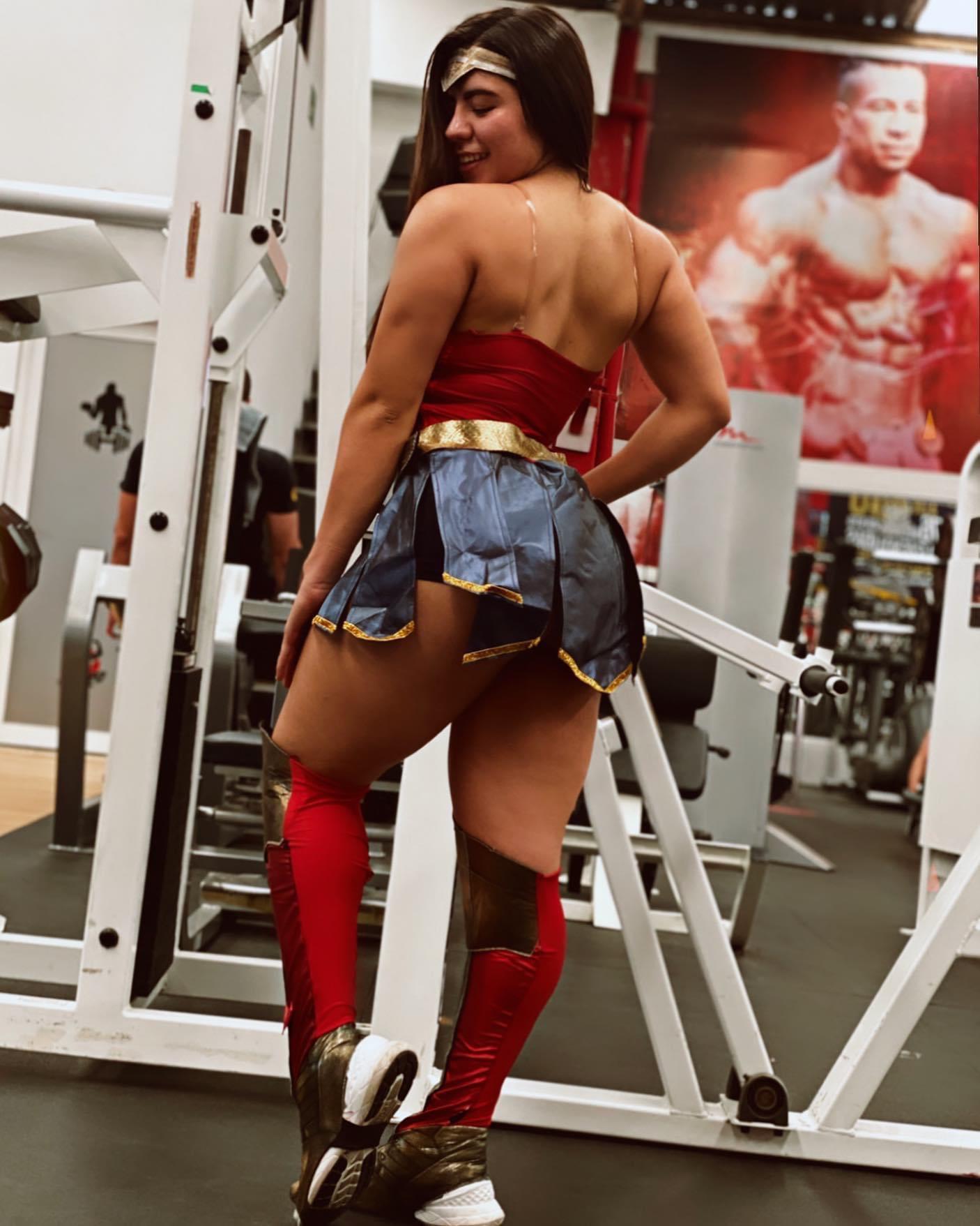 Karla christiane | Scrolller