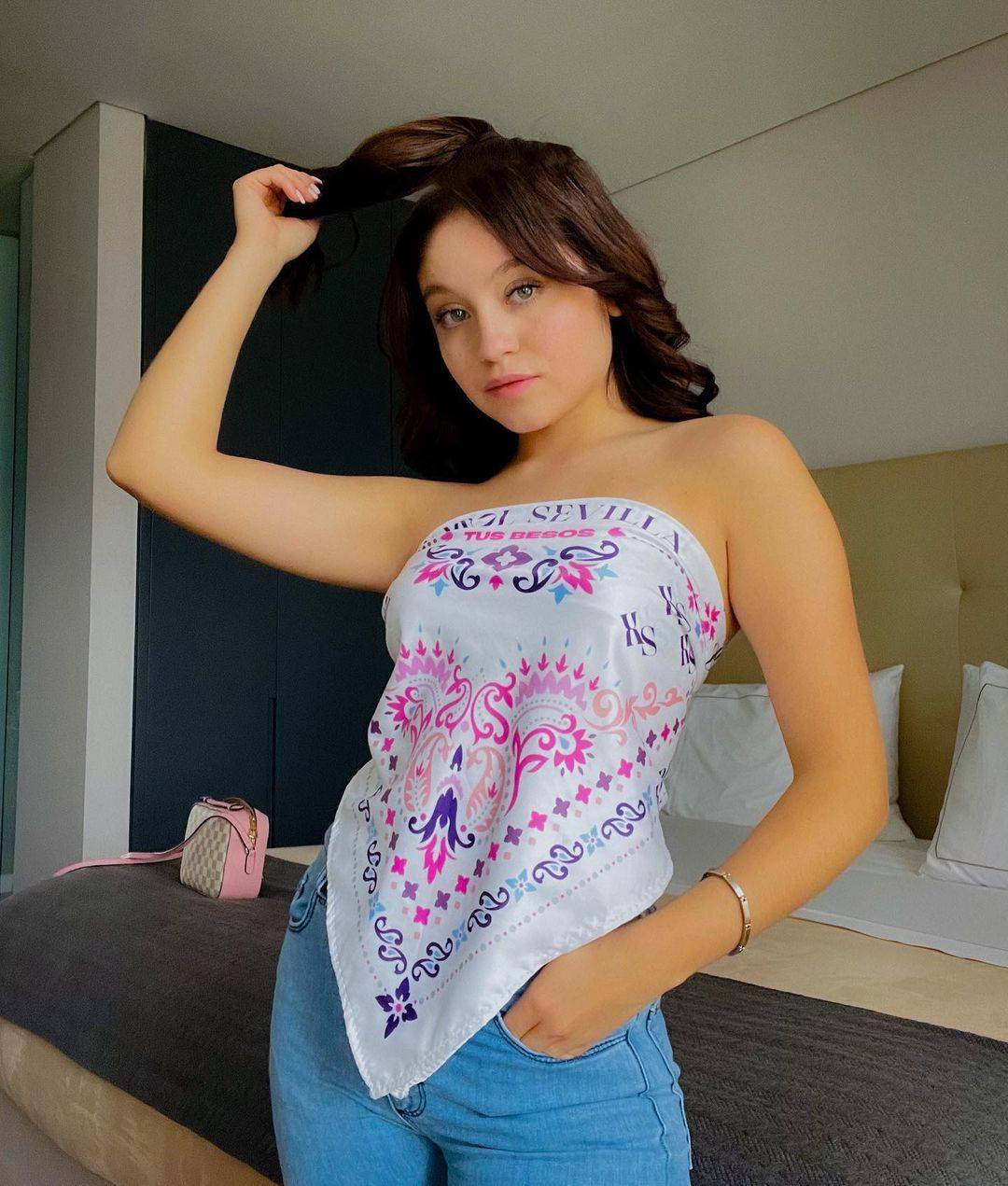 Karol Sevilla | Scrolller