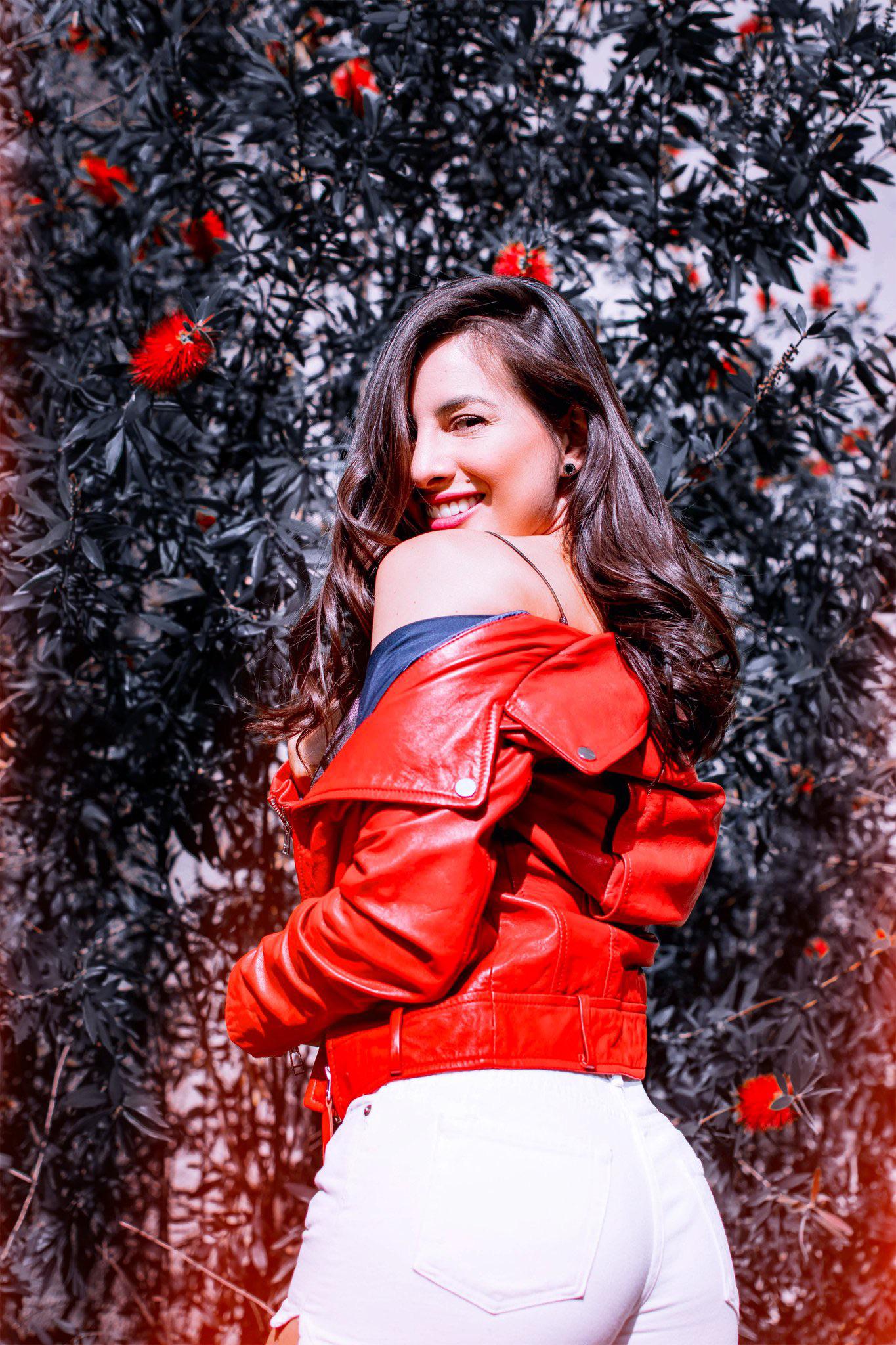 Kary correa que les gusta de ella? | Scrolller