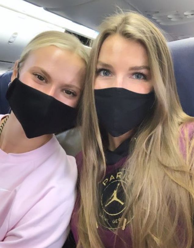 Katie and Robin | Scrolller