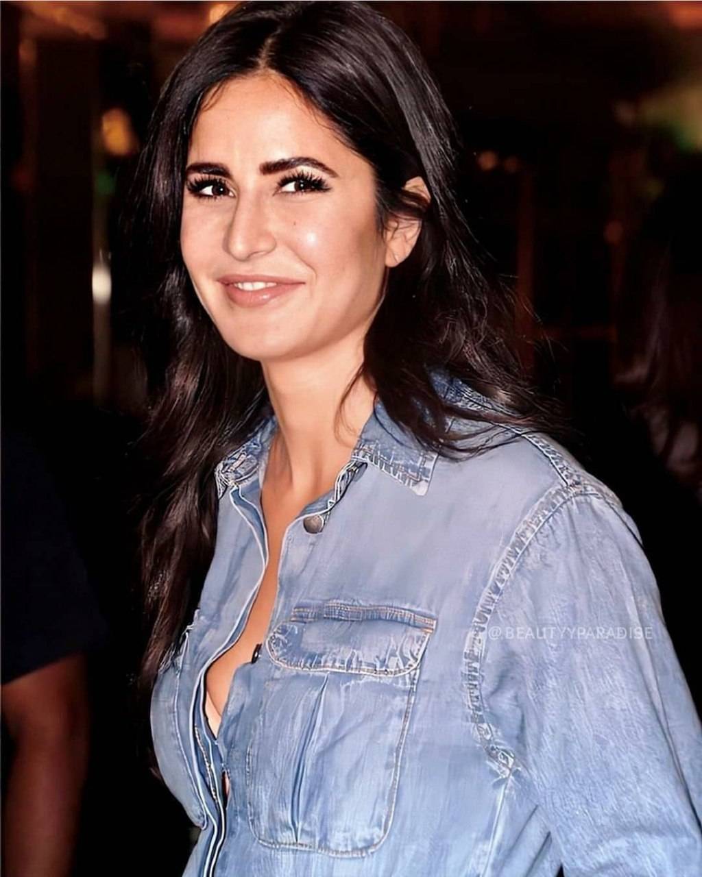Katrina Kaif 😍 | Scrolller
