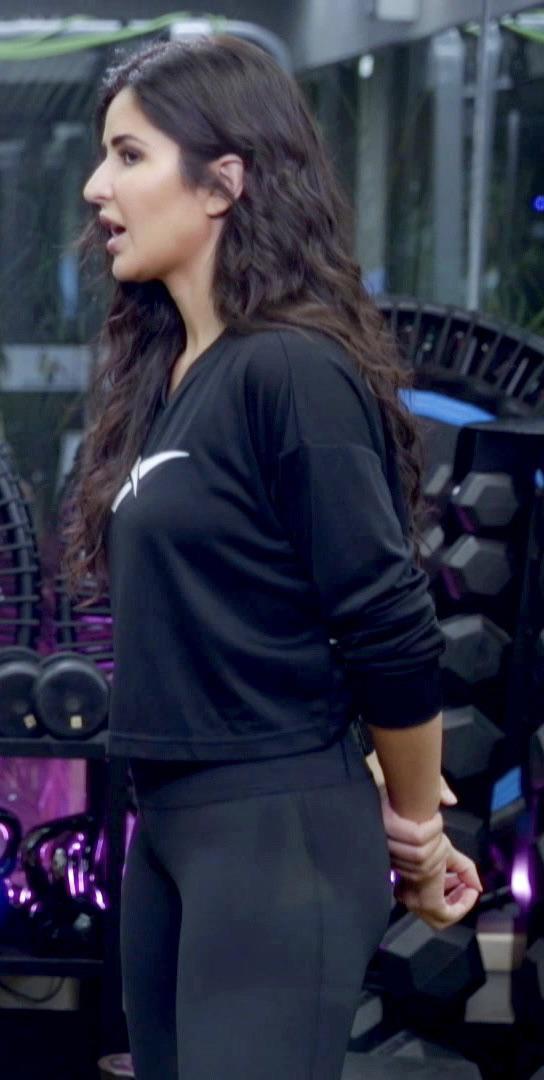 KATRINA KAIF CURVES | Scrolller