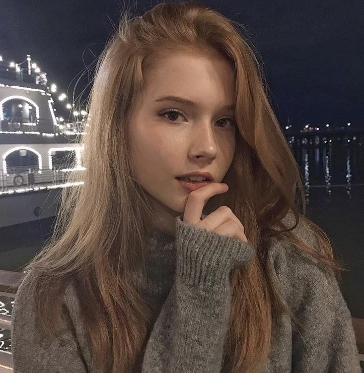 Katya Sitak | Scrolller