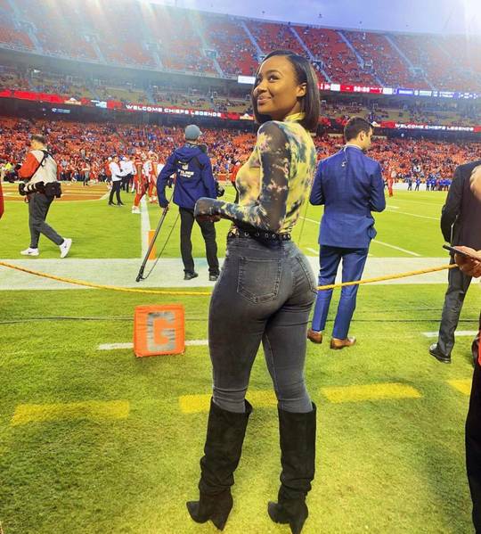 Kayla Nicole’s backside is something else 😍 | Scrolller