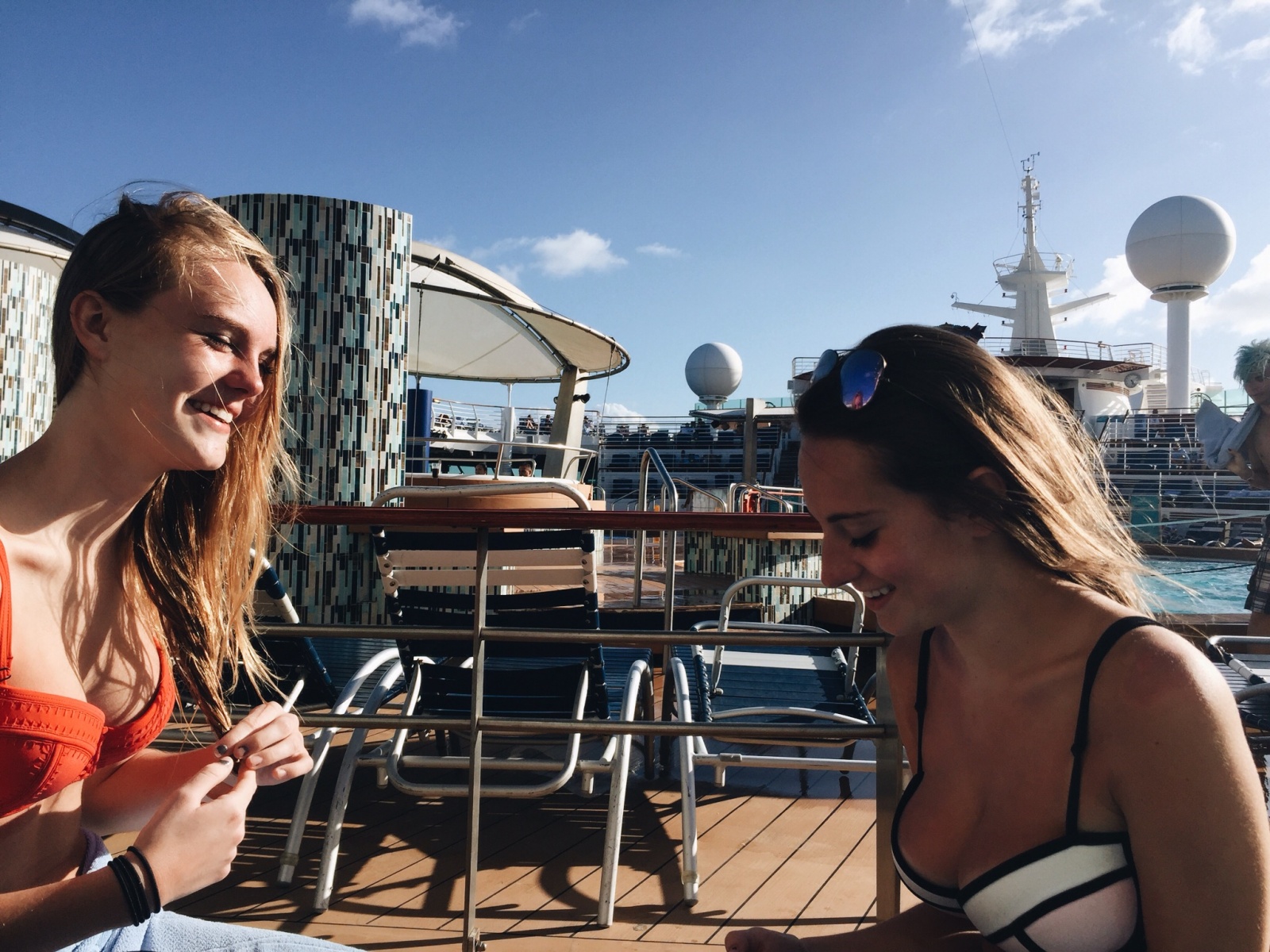 Kelly & Meg | Scrolller