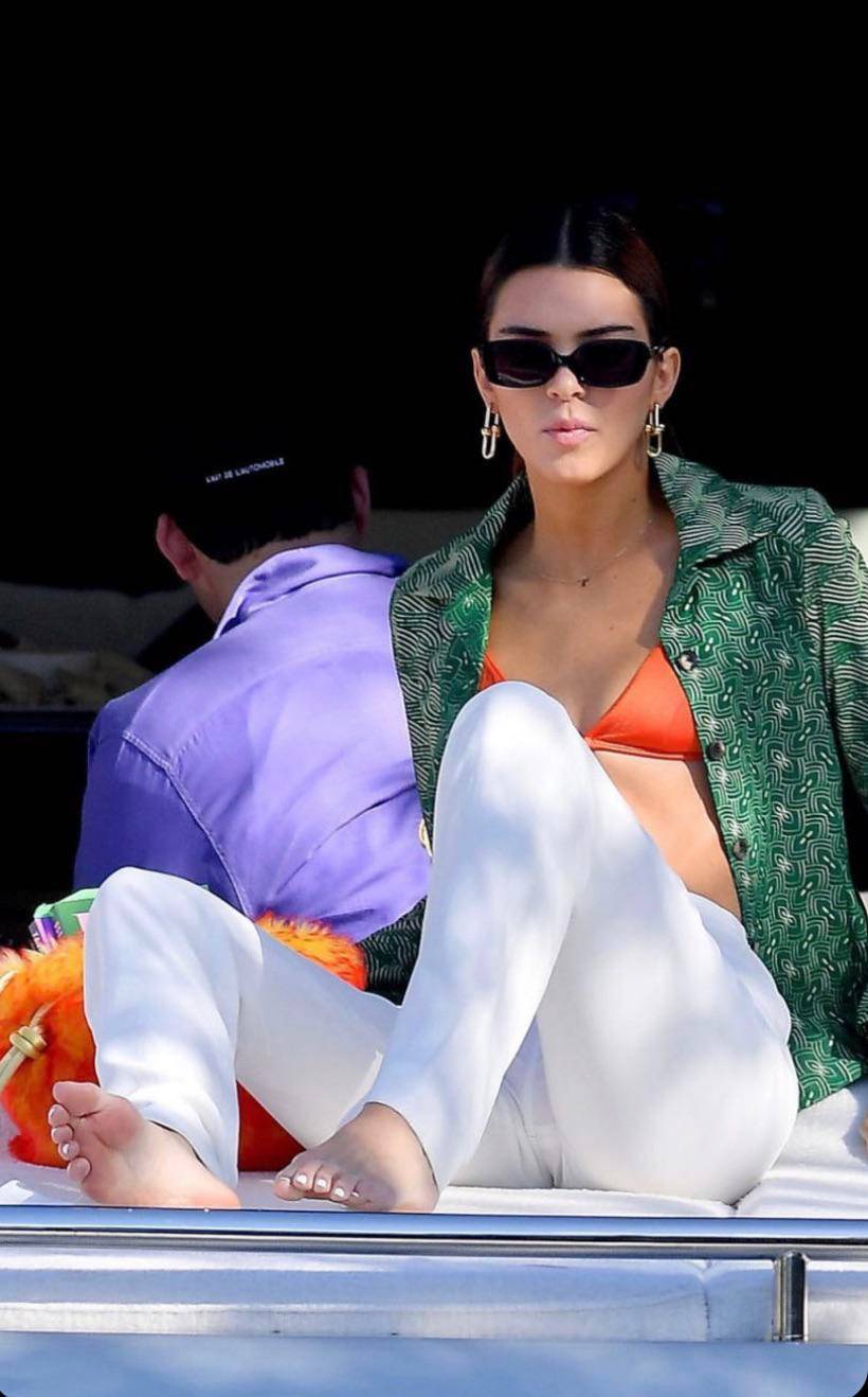 Kendall Jenner 😍 | Scrolller