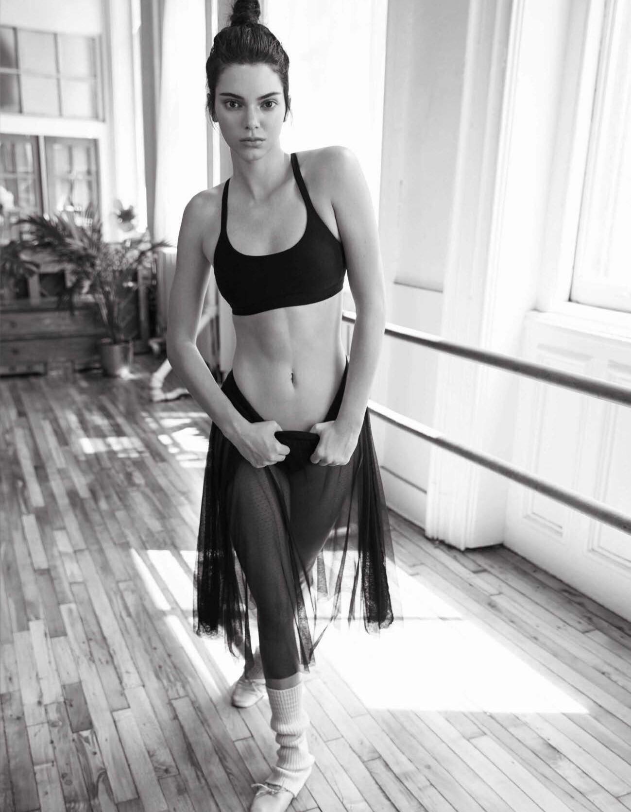 Kendall Jenner’s skinny/athletic body drives me absolutely insane. | Scrolller