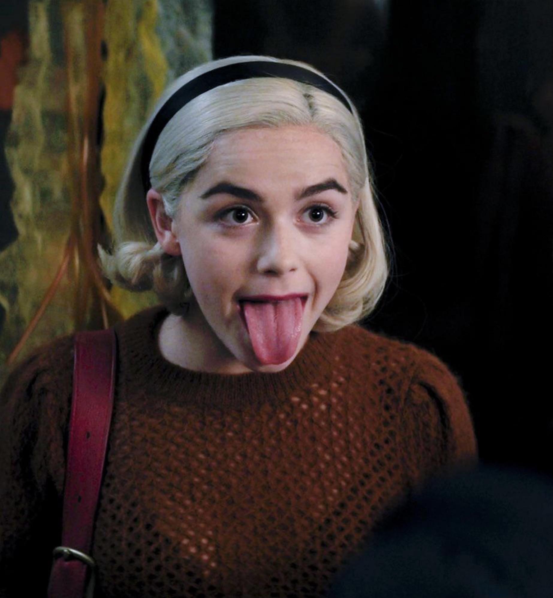 Kiernan Shipka‘s mouth must feel amazing | Scrolller