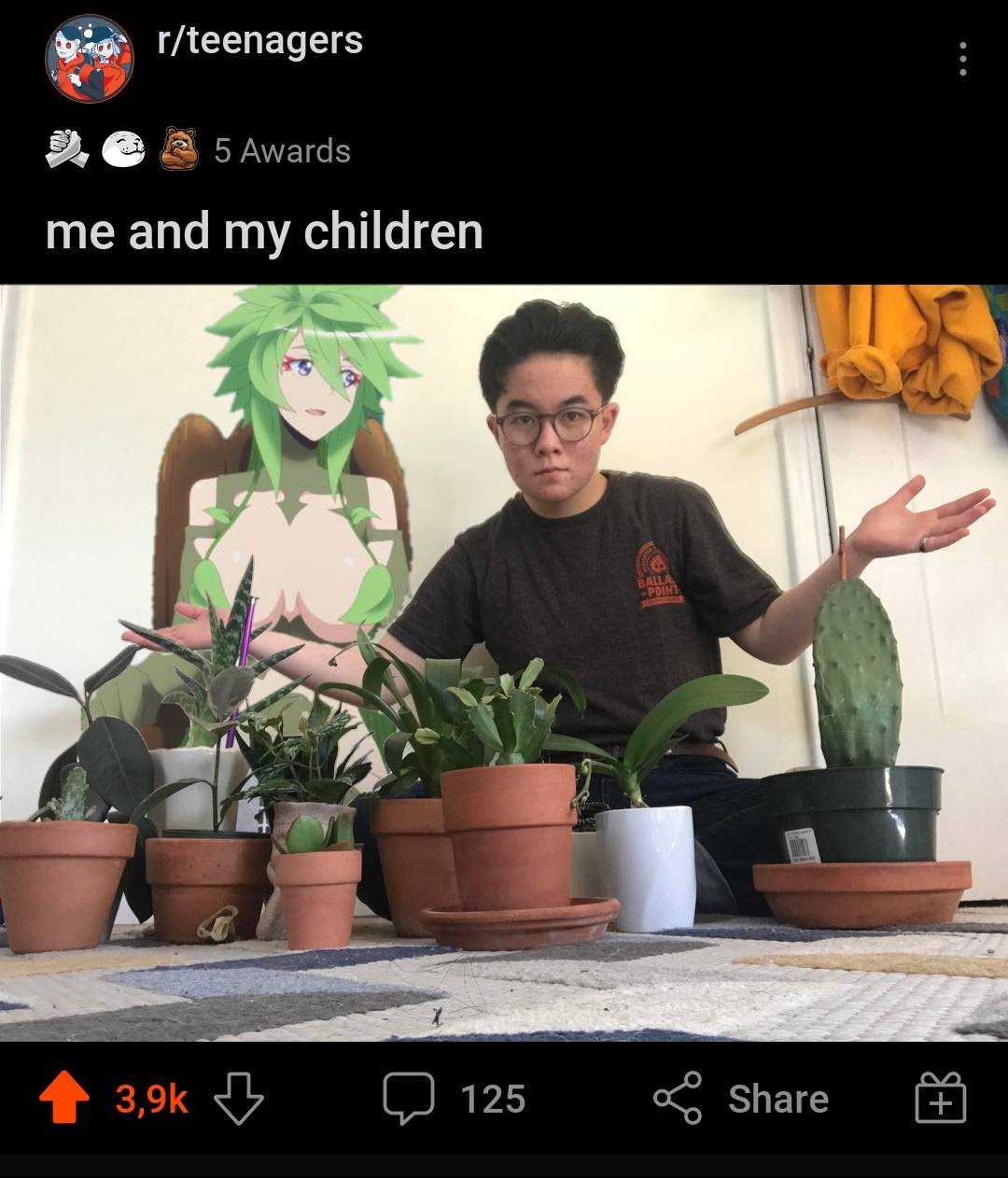 Kii and her children | Scrolller