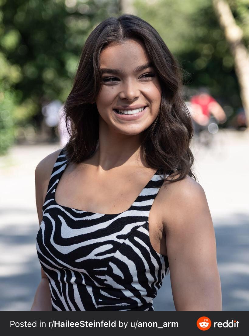 [kik glibglob71] let’s get very bi for Hailee | Scrolller