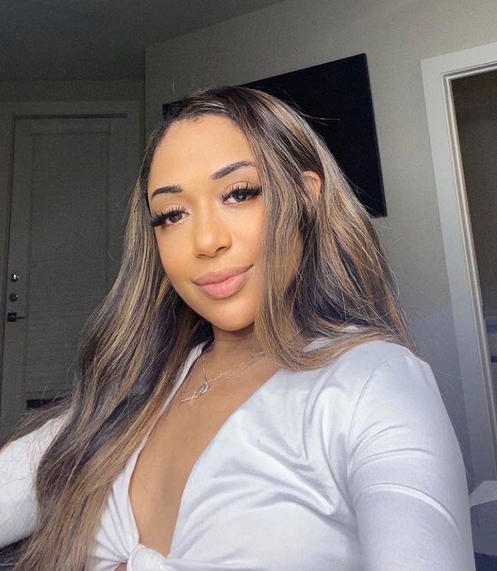 to serve my king and queen.their pleasure is my pleasure Kik/Goddess_kate5 | Scrolller