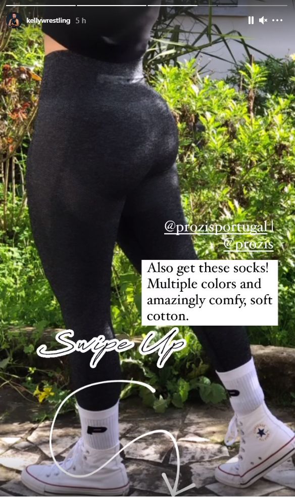 Killer Kelly presenting her....socks | Scrolller