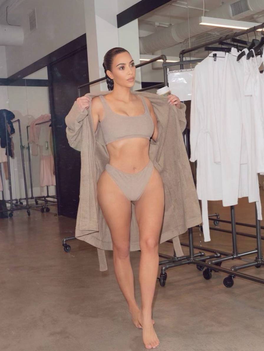 Kim was asked to showcase her fricking body | Scrolller