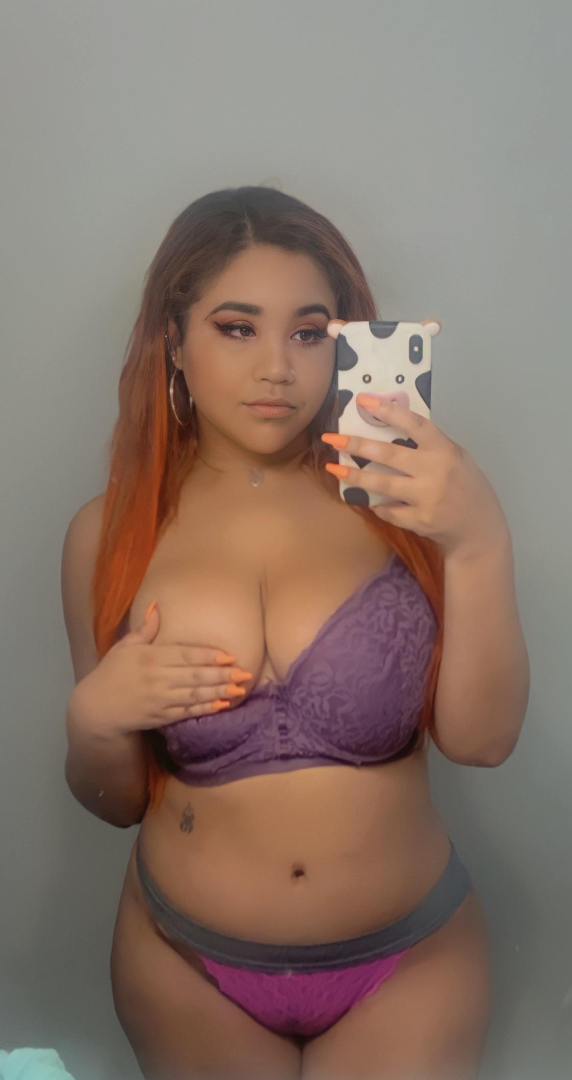 kinda giving slutty ariel vibes | Scrolller