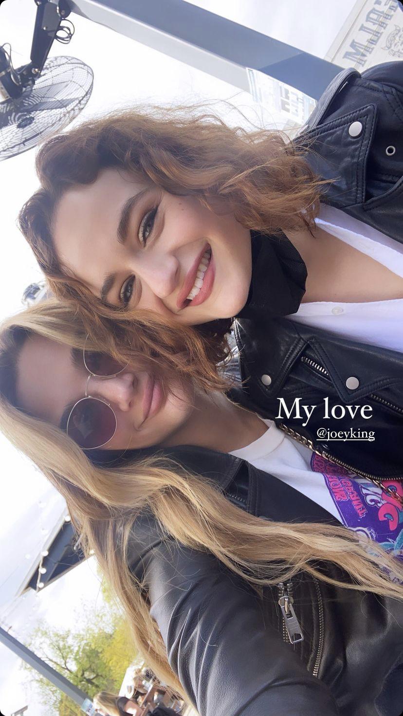 King sisters | Scrolller