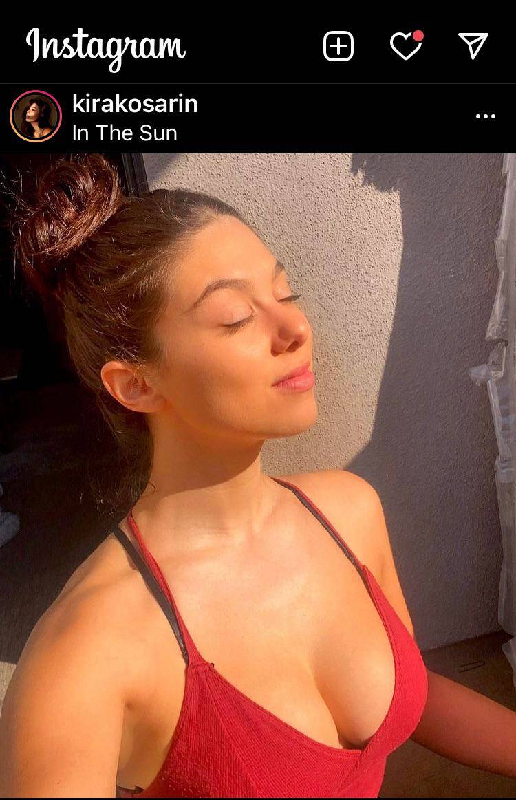 Kira Kosarin looking ready | Scrolller