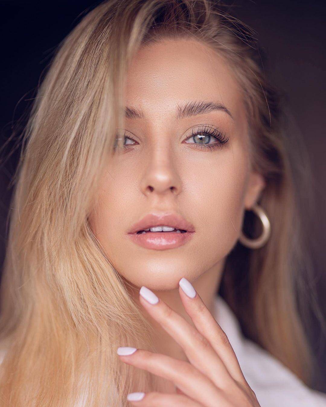 Klaudia Kroczek | Scrolller