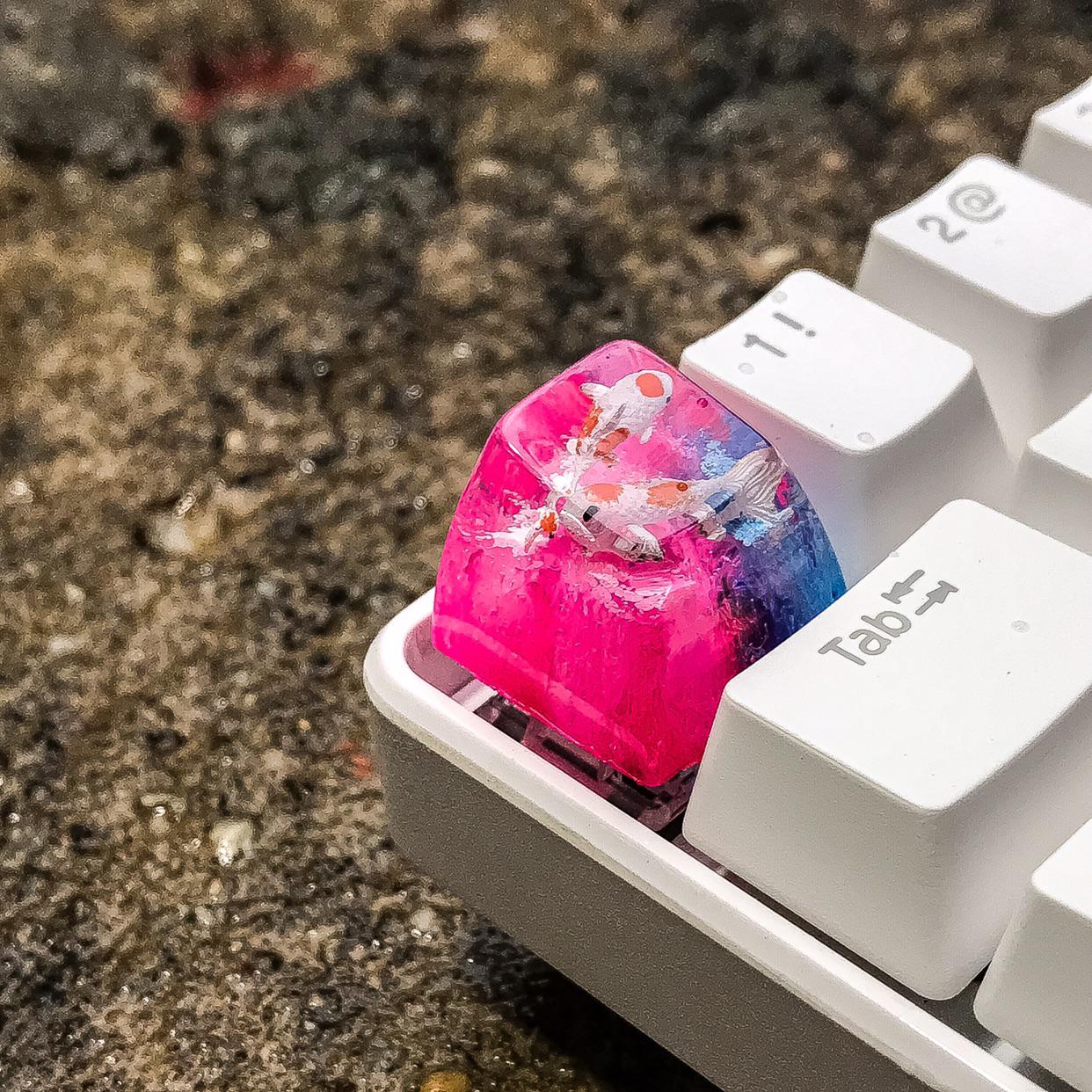 Koi keycap | Scrolller