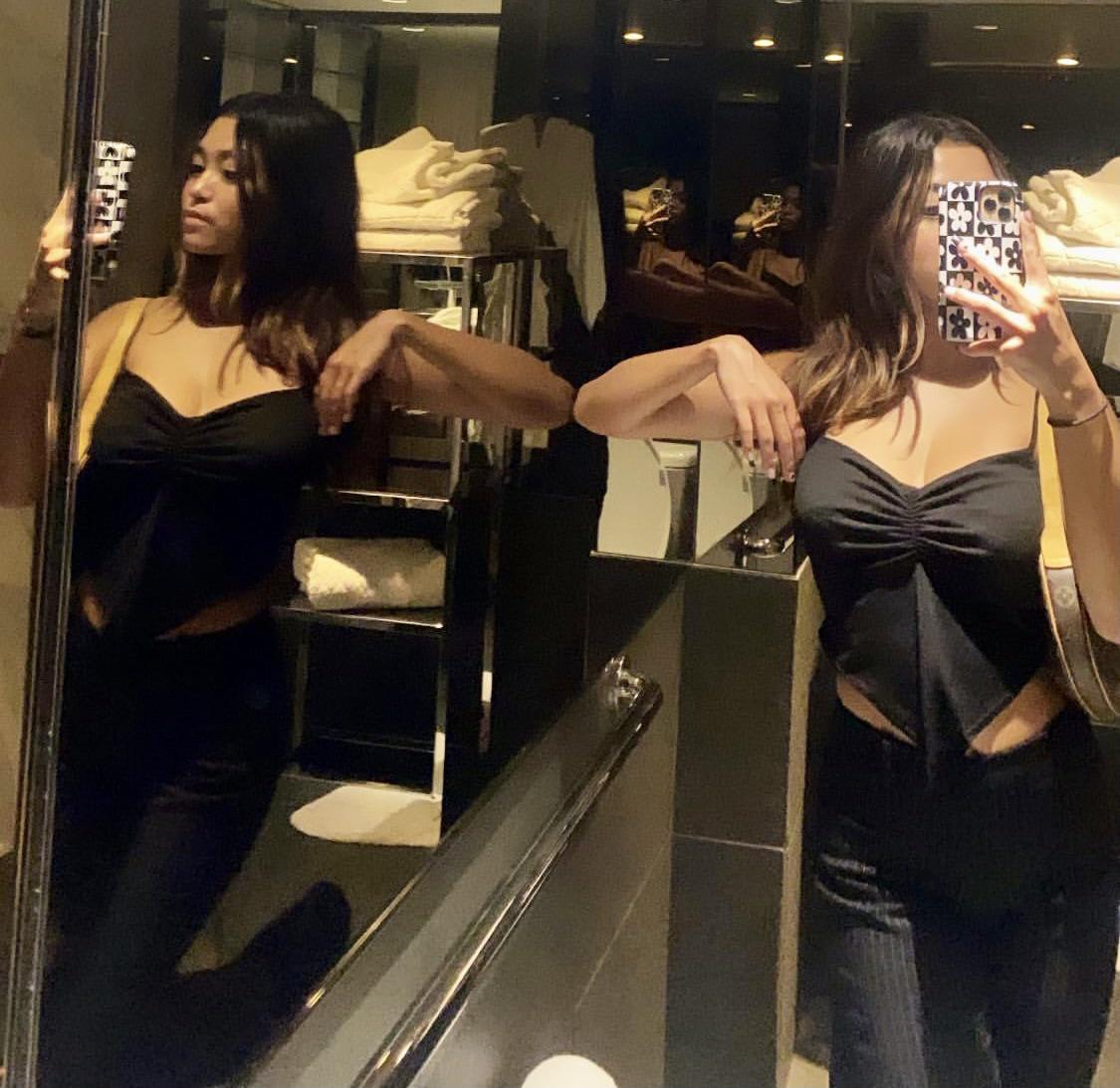 Krischelle | Scrolller