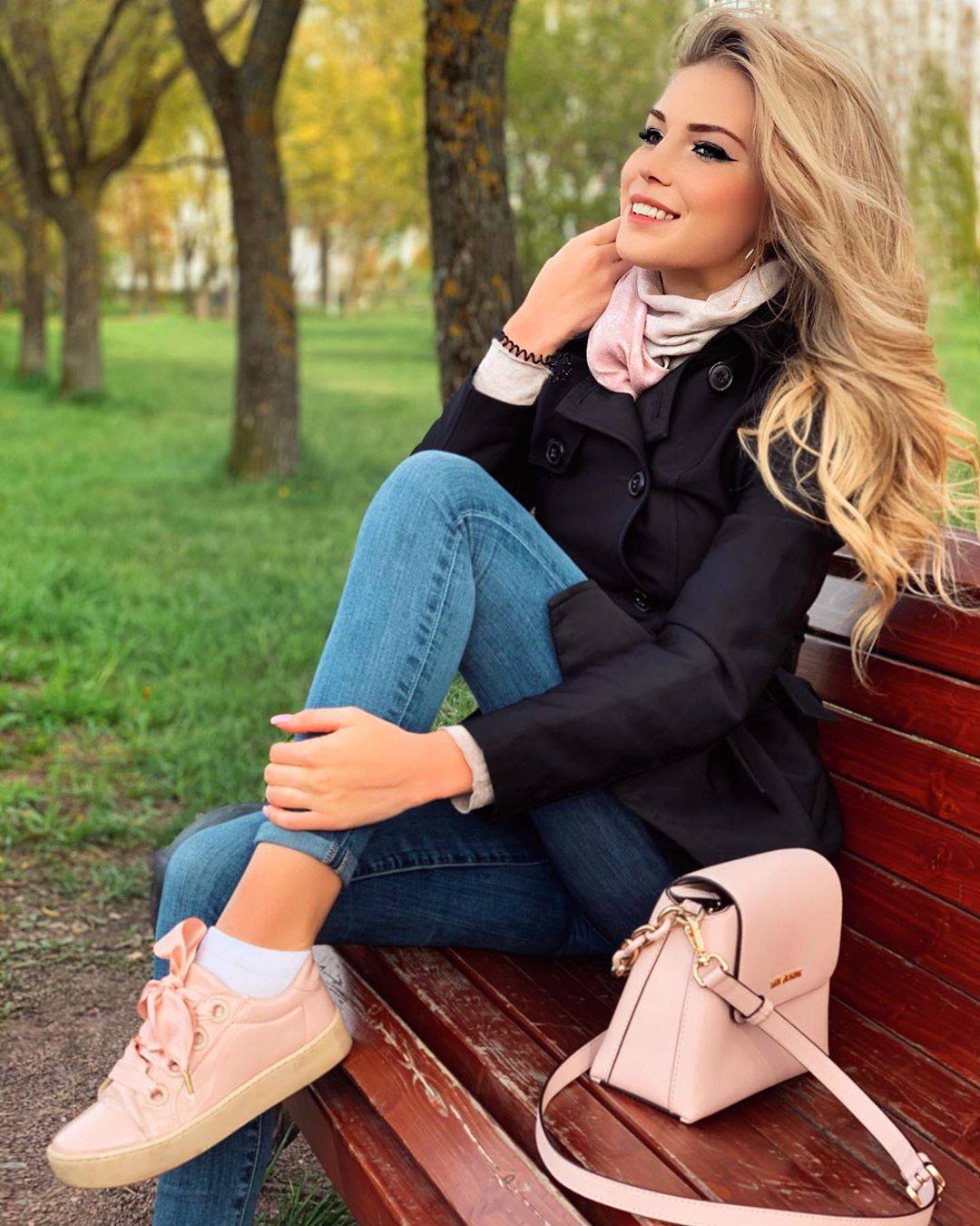 Kriss of Moscow - She loves visiting the parks