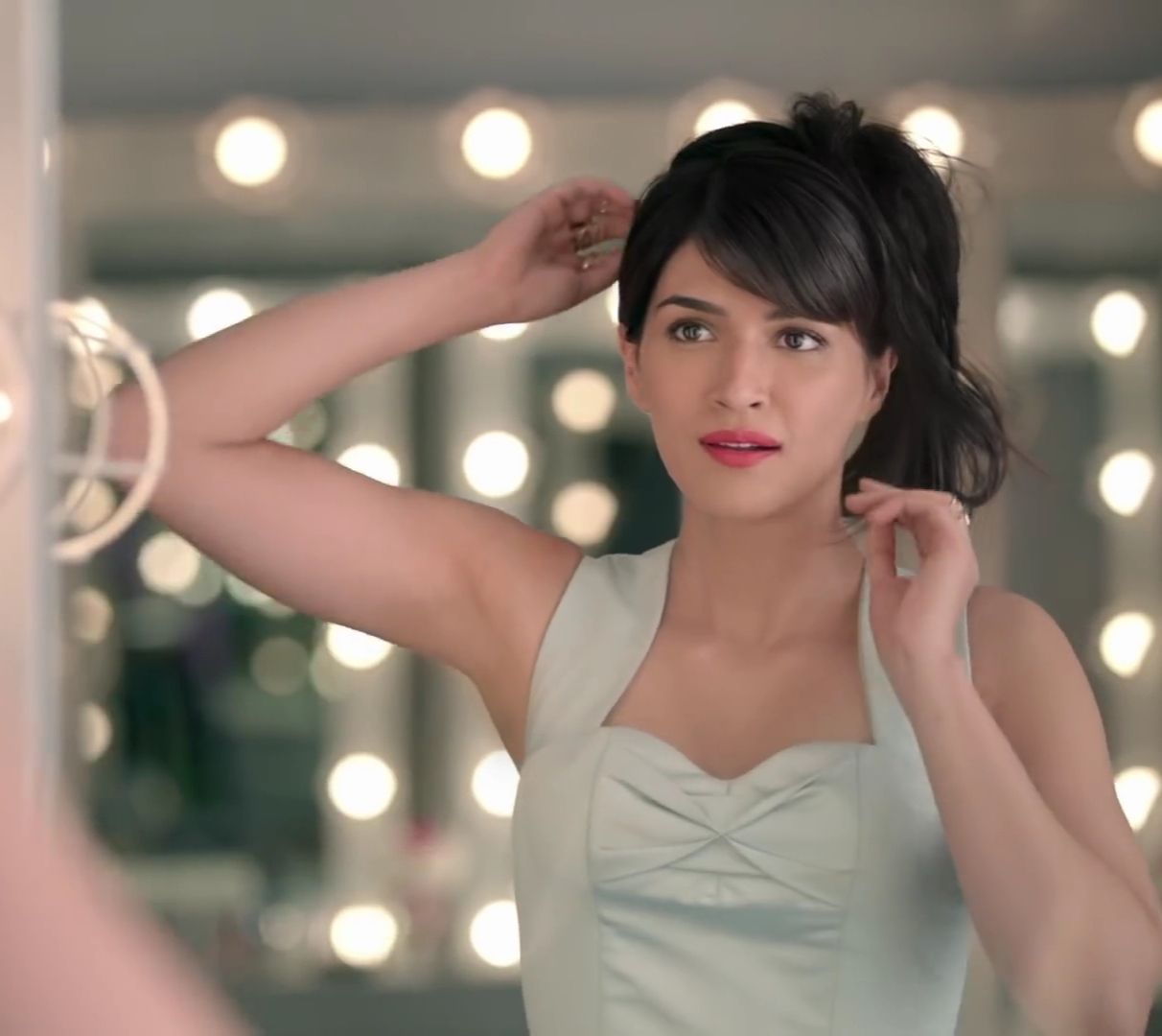 Kriti Sanon | Scrolller