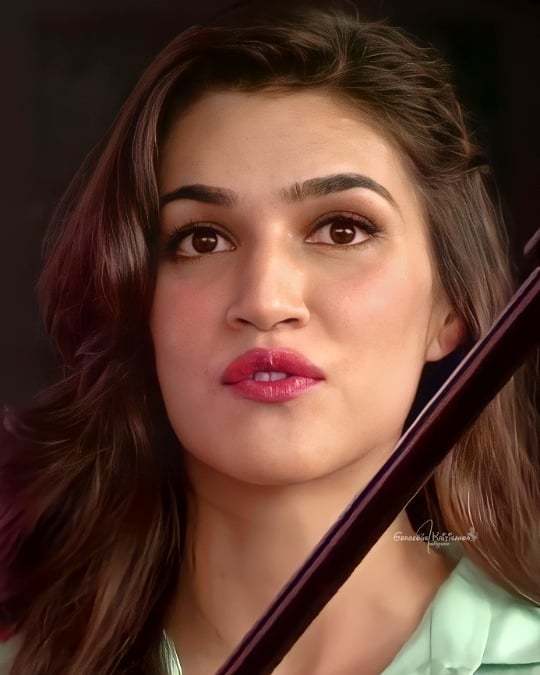 Kriti Sanon | Scrolller