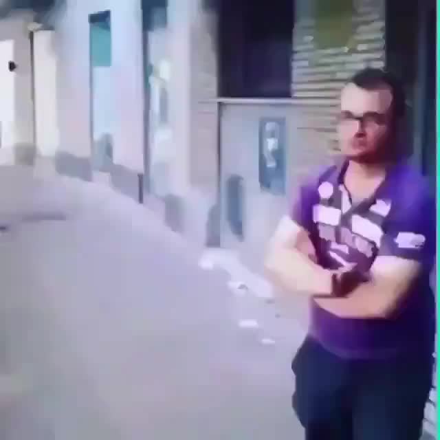 Kung fu skills gone wrong... | Scrolller