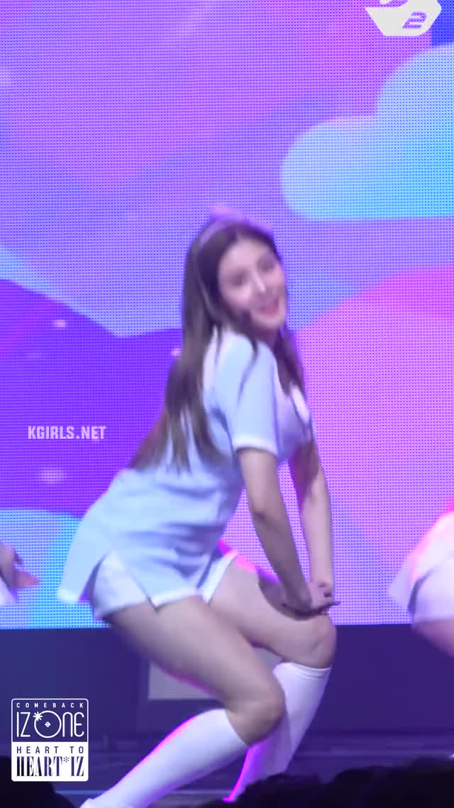 Kwon Eunbi - IZONE MPD fancam | Scrolller