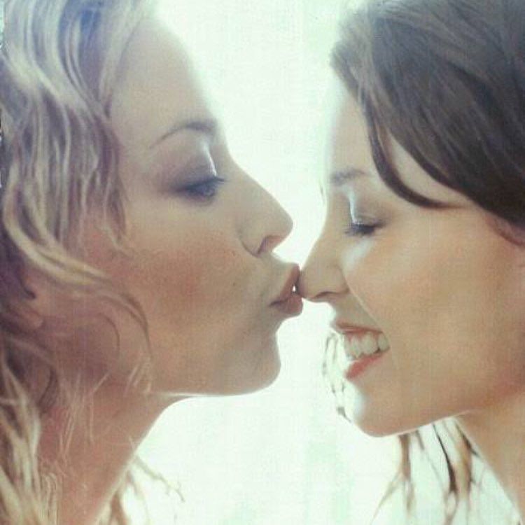 Kylie and Dannii Minogue (Late 90s) | Scrolller