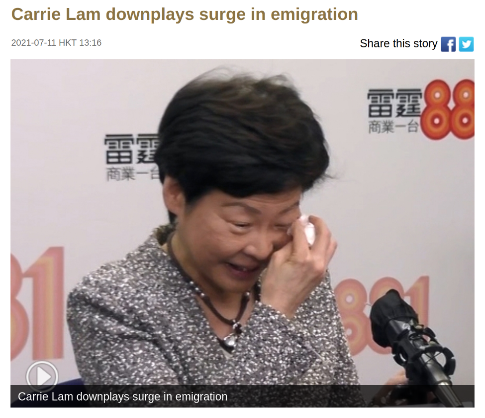 This bitch and her audacity | Scrolller